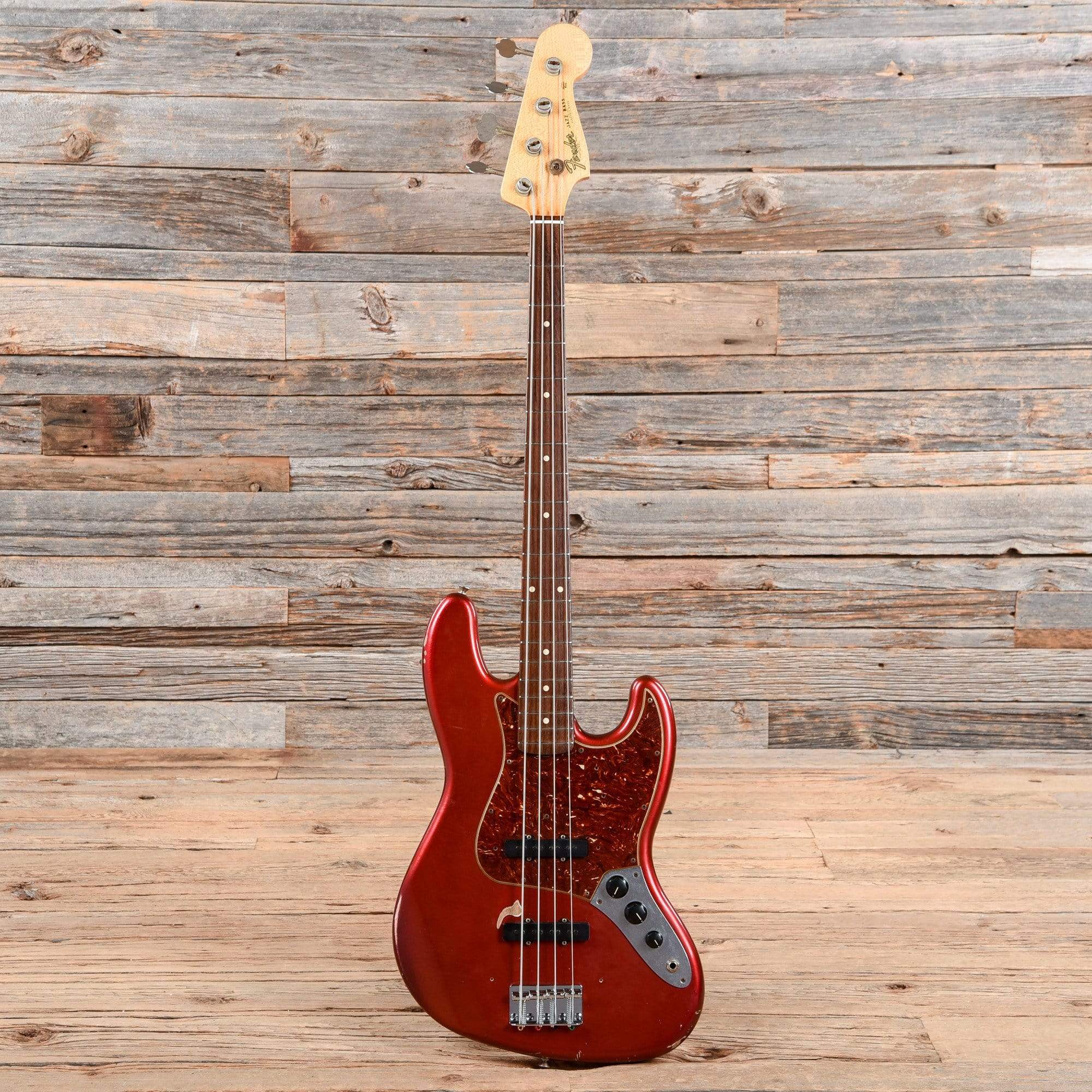 Fender Jazz Bass Faded Candy Apple Red 2011 – Chicago Music Exchange