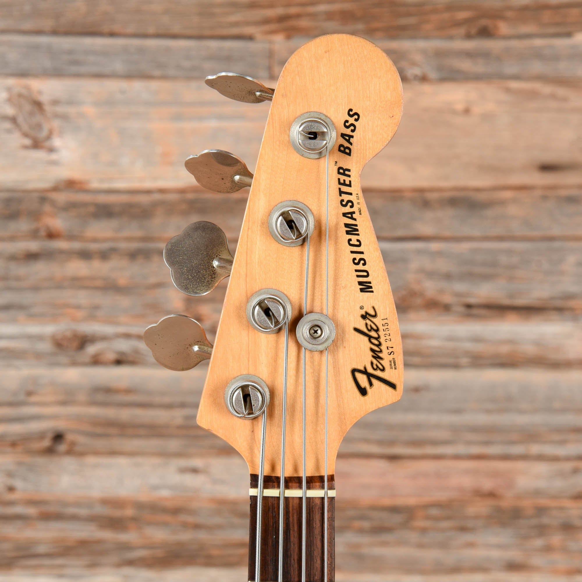 Fender Musicmaster Bass White 1977 – Chicago Music Exchange