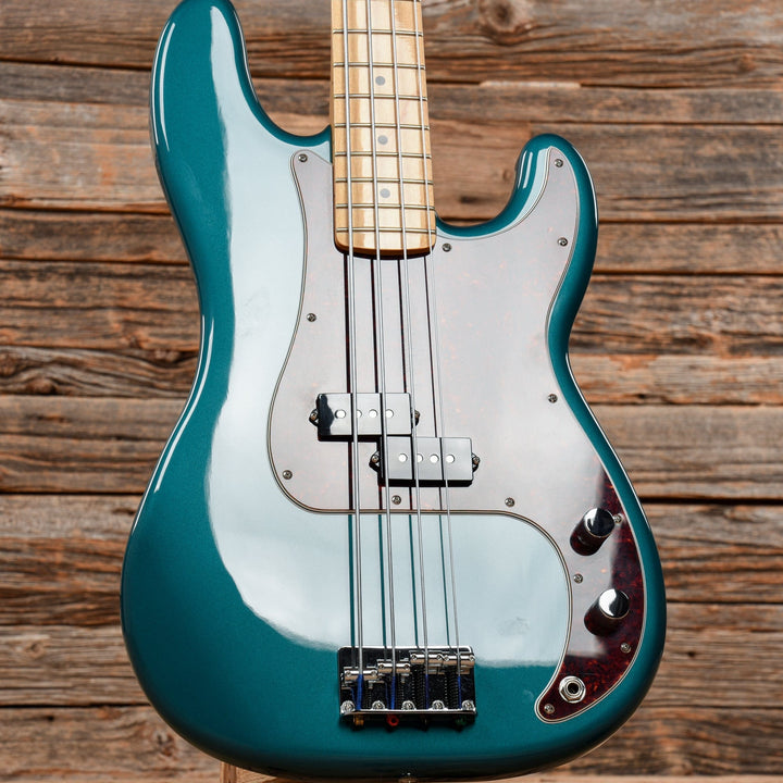 Fender Player Precision Bass Ocean Turquoise 2021 – Chicago Music Exchange
