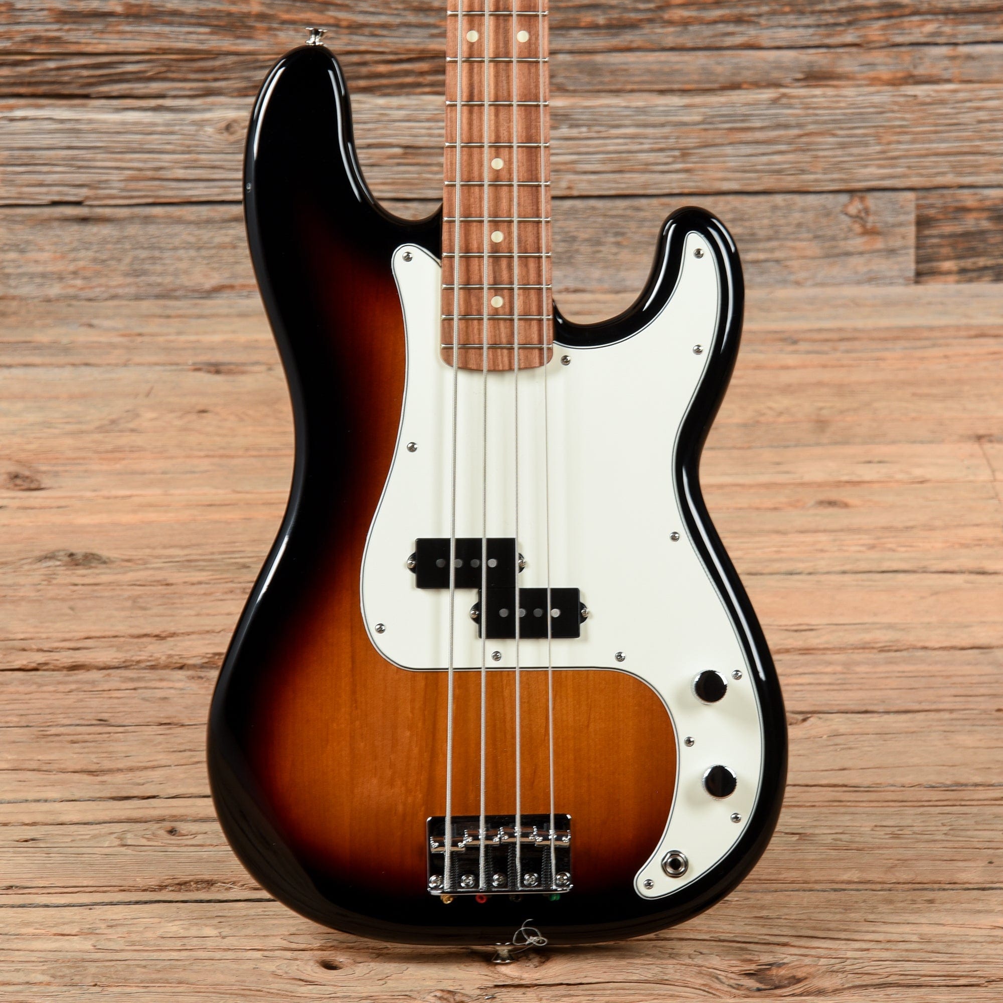 Fender Player Precision Bass Sunburst 2022 – Chicago Music Exchange