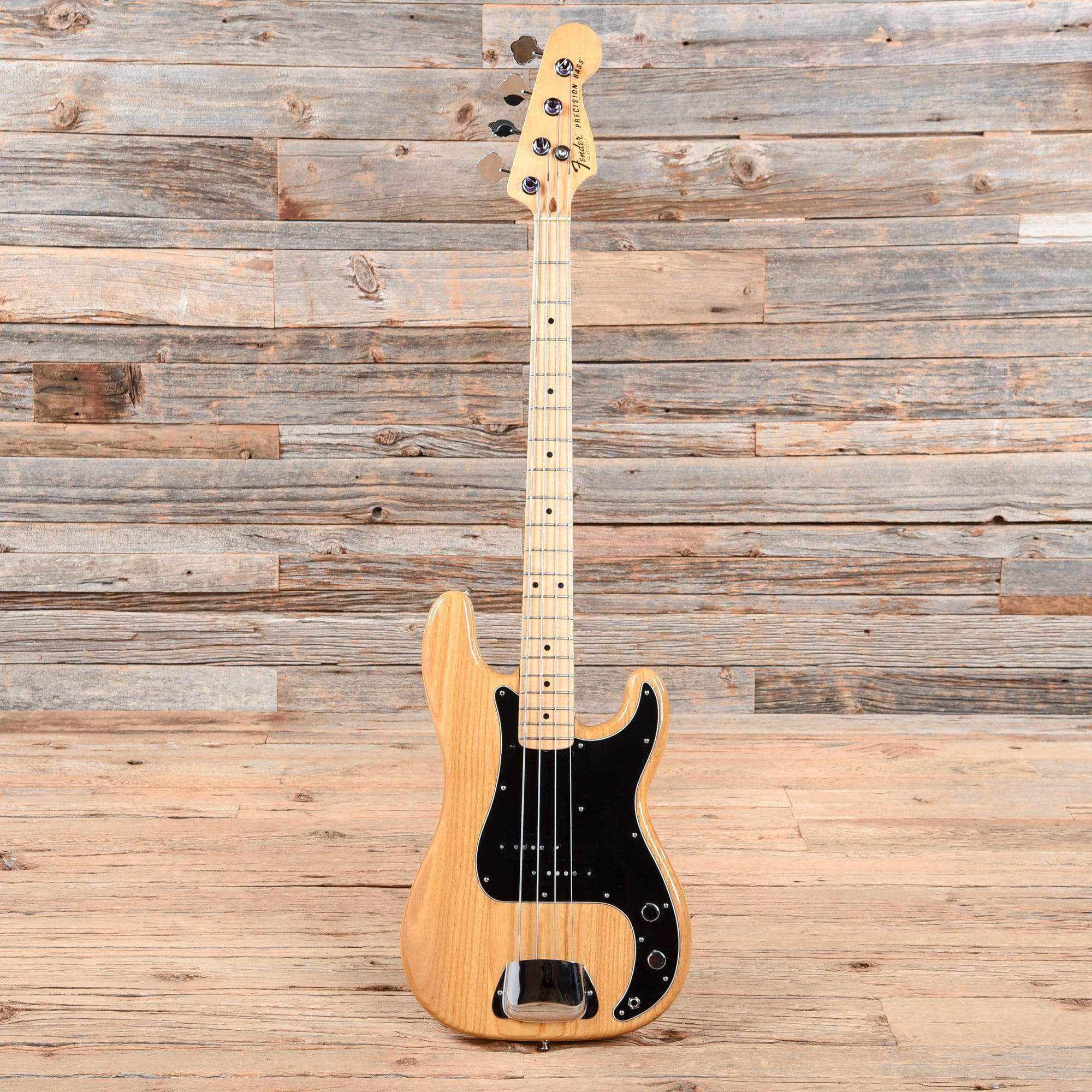 Fender Precision Bass Natural 1977 – Chicago Music Exchange