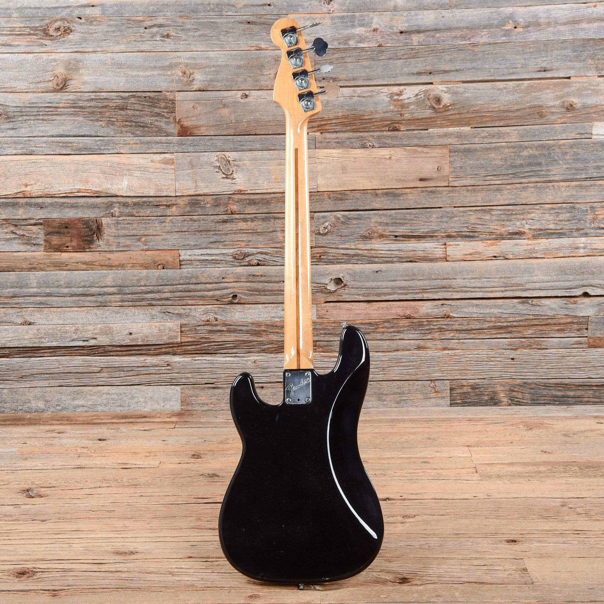 Fender Precision Bass Red Crackle Refin 1985 – Chicago Music Exchange