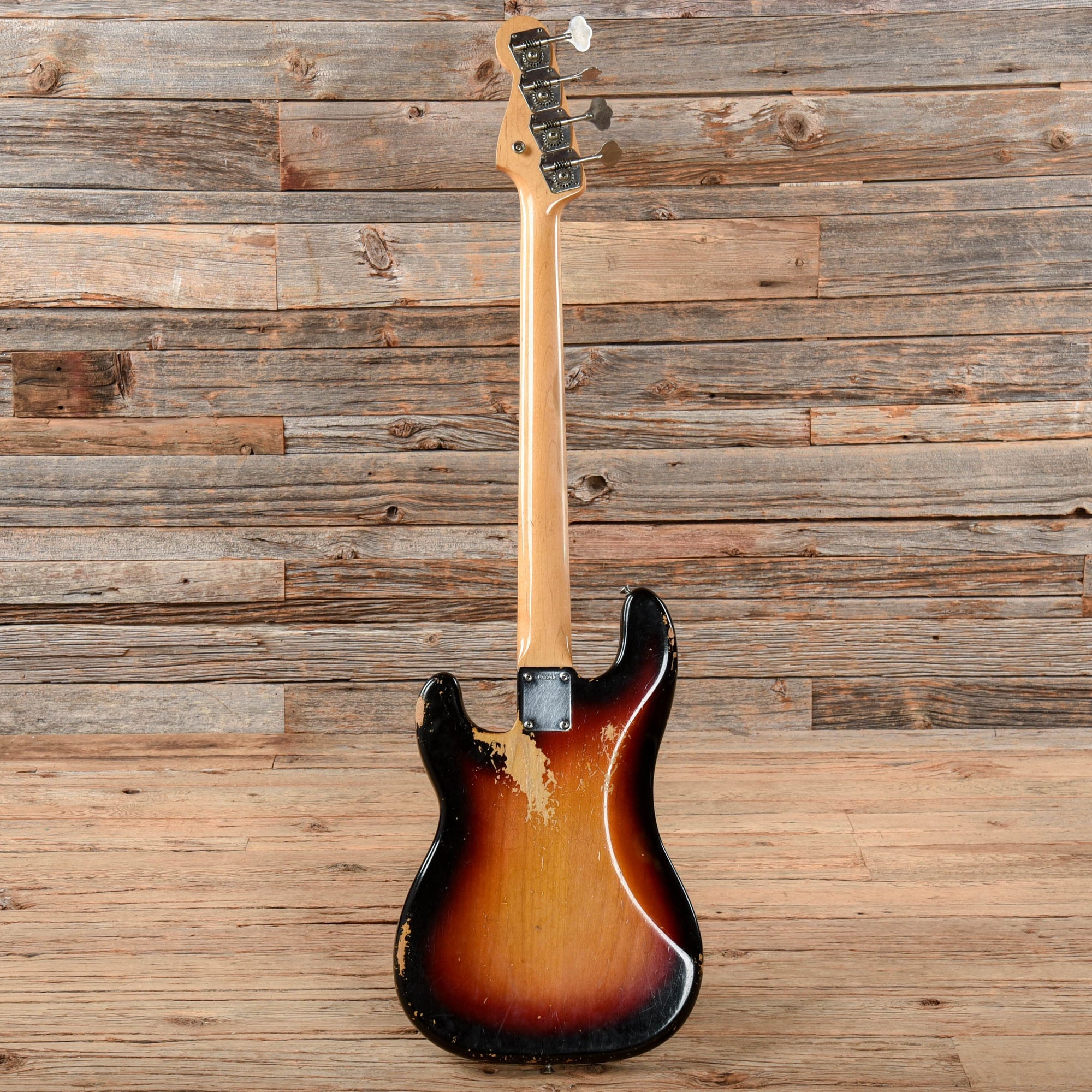 Fender Precision Bass Sunburst 1964 – Chicago Music Exchange
