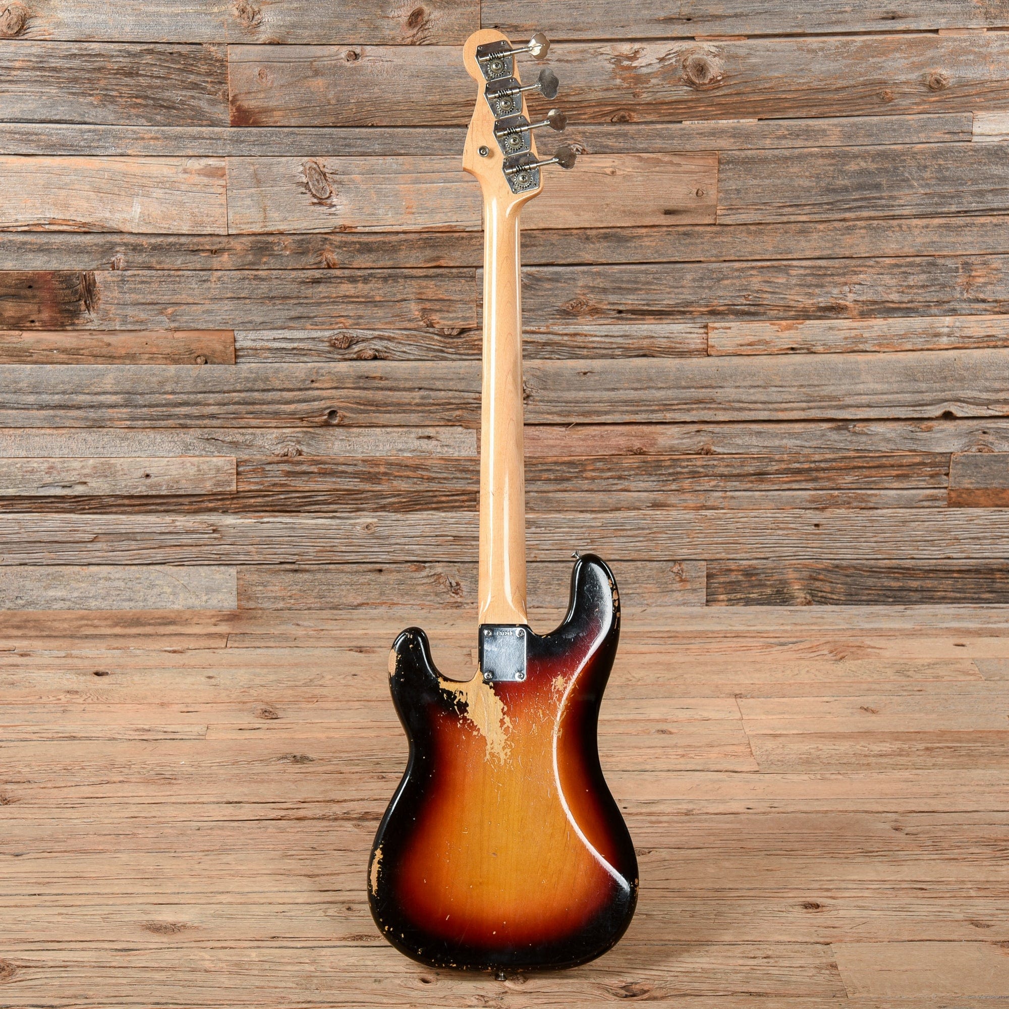 Fender Precision Bass Sunburst 1964 – Chicago Music Exchange