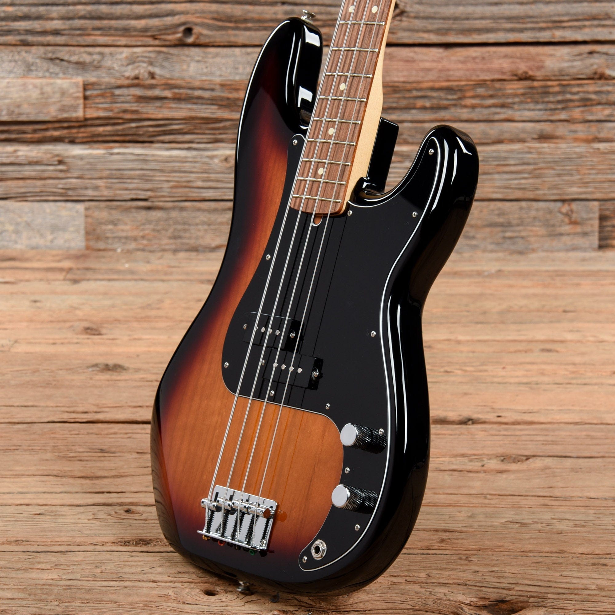 Fender Standard Precision Bass Brown Sunburst 2017 – Chicago Music Exchange