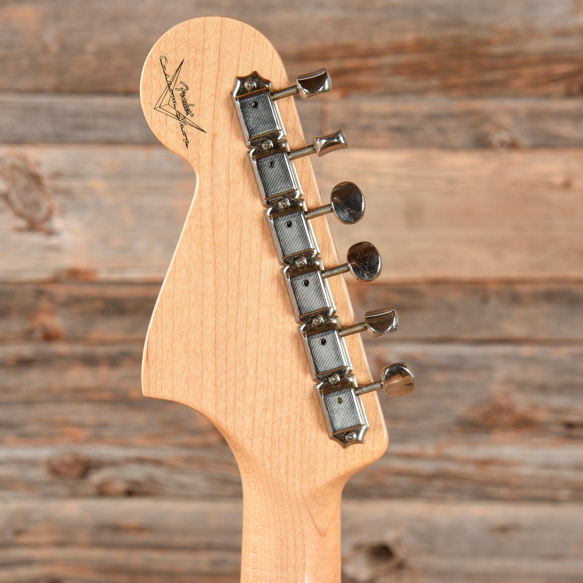 Fender Custom Shop Bass VI Sunburst 2006 – Chicago Music Exchange