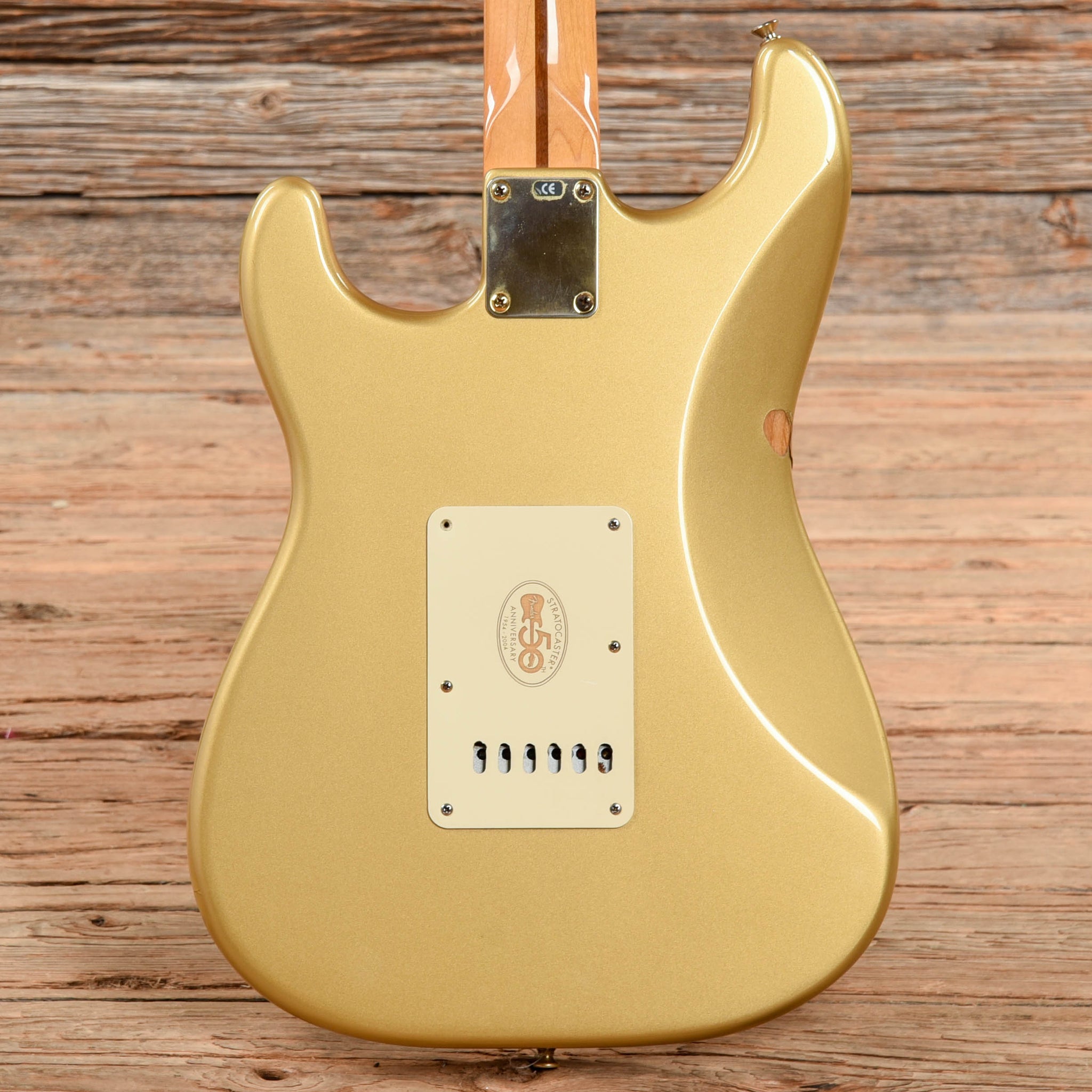 Fender 50th Anniversary Stratocaster Aztec Gold 2004 – Chicago Music ...