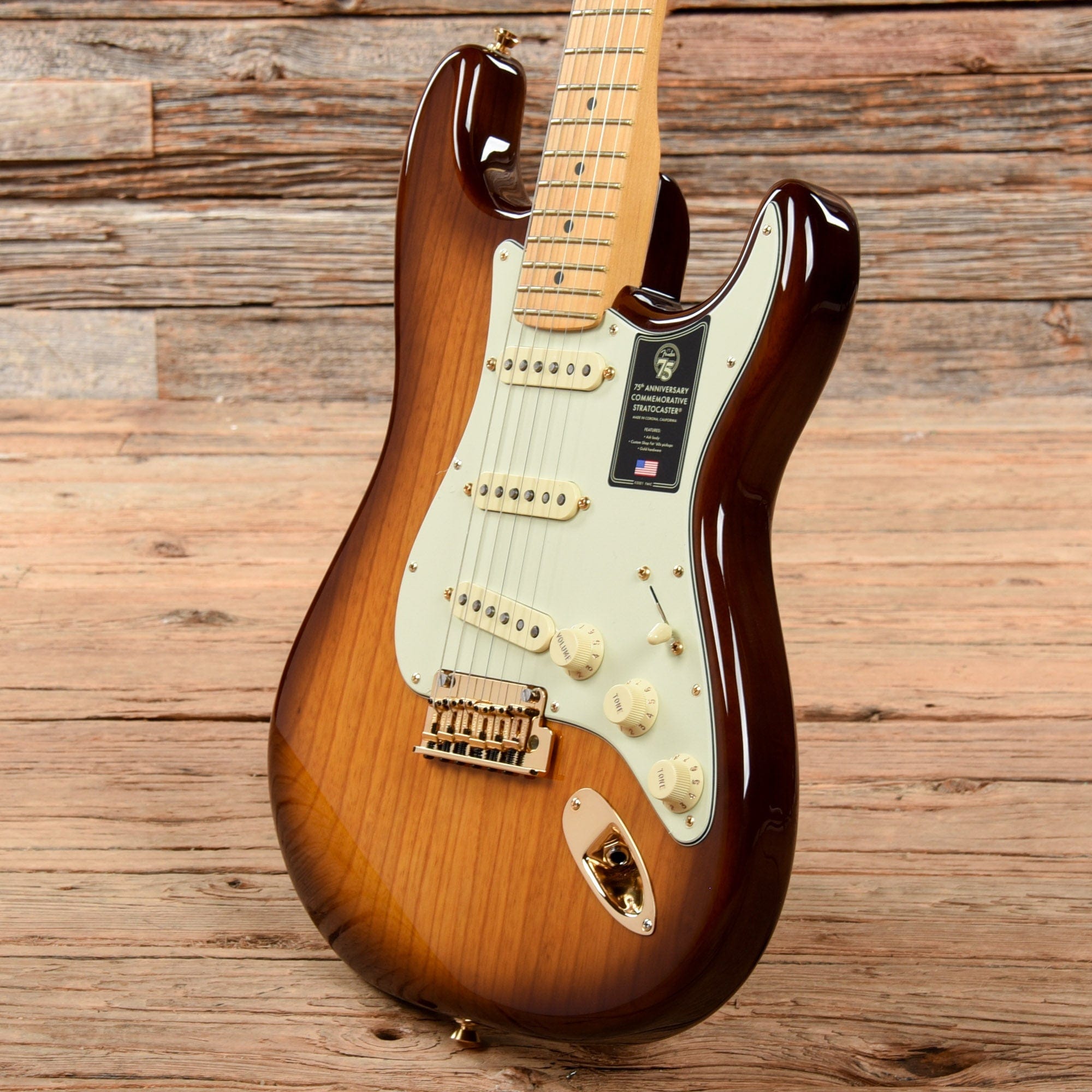 Fender 75th Anniversary Commemorative Stratocaster Bourbon Burst 2021 ...