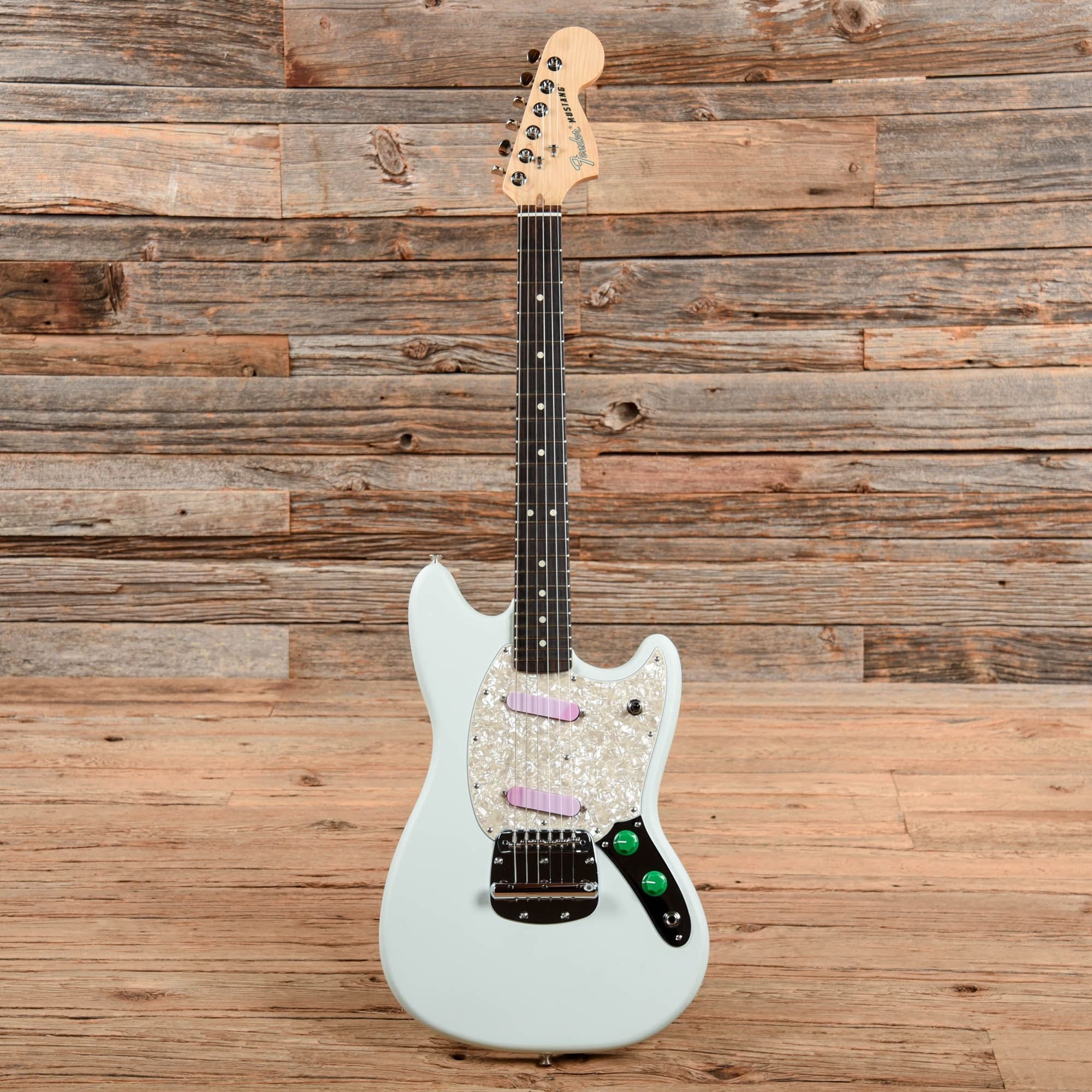 Fender American Performer Mustang Satin Sonic Blue 2021 – Chicago Music ...