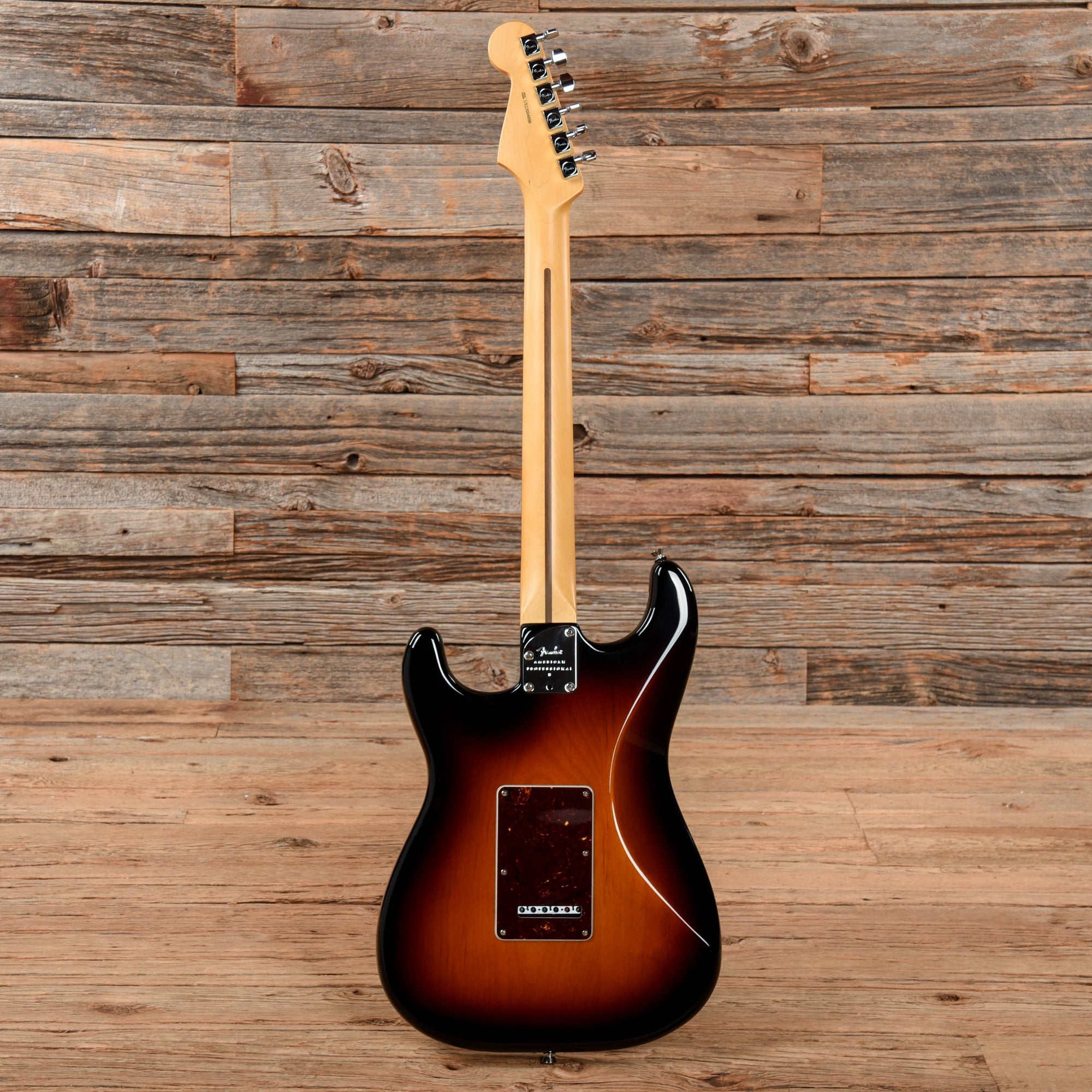 Fender American Pro II Stratocaster Sunburst 2022 – Chicago Music Exchange