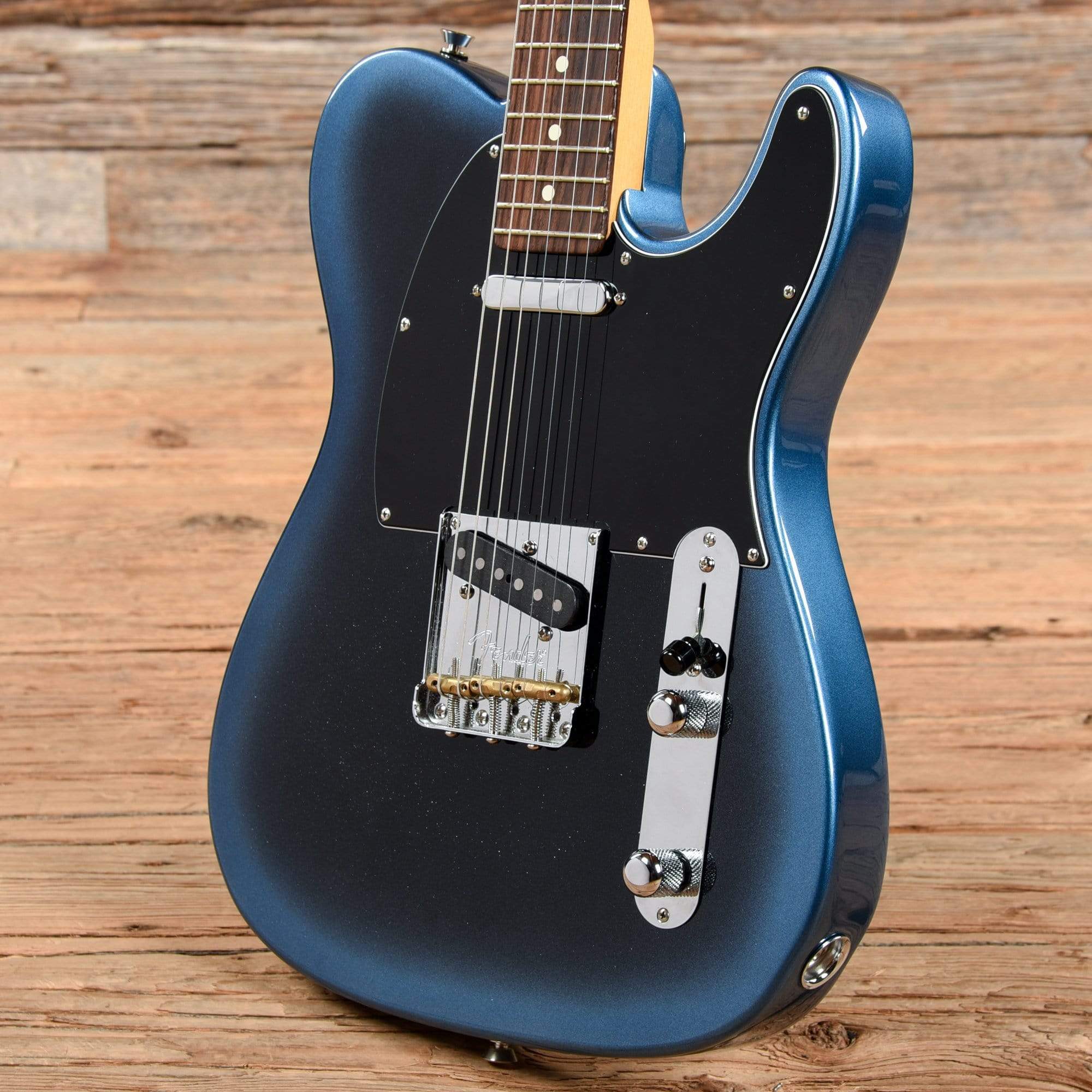 Fender American Pro II Telecaster Dark Night 2020 – Chicago Music Exchange