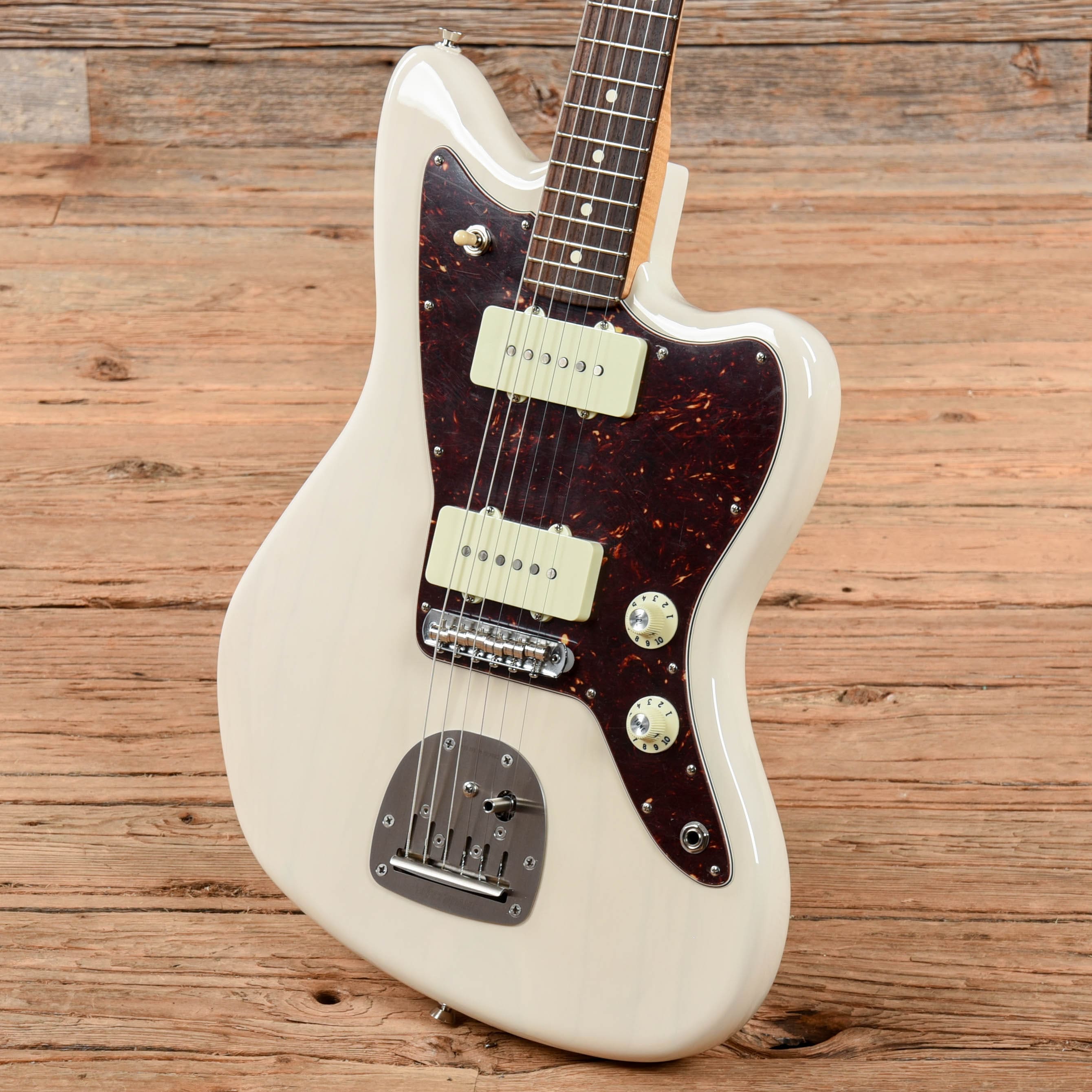Fender American Pro Jazzmaster 2017 – Chicago Music Exchange