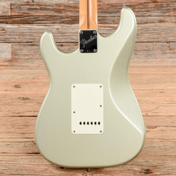 Fender American Standard Stratocaster Inca Silver 1998 – Chicago Music ...