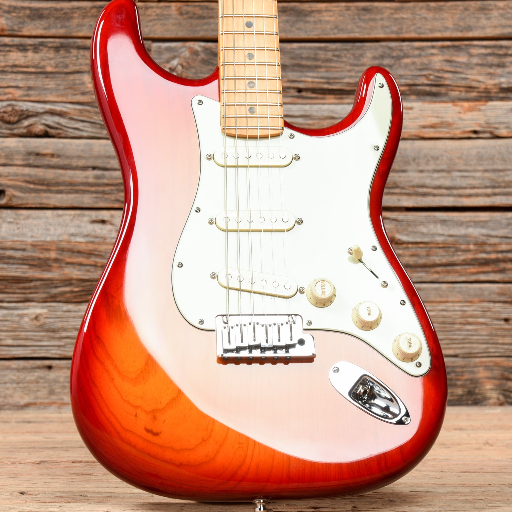 Fender American Ultra Stratocaster Plasma Red Burst 2019 – Chicago ...