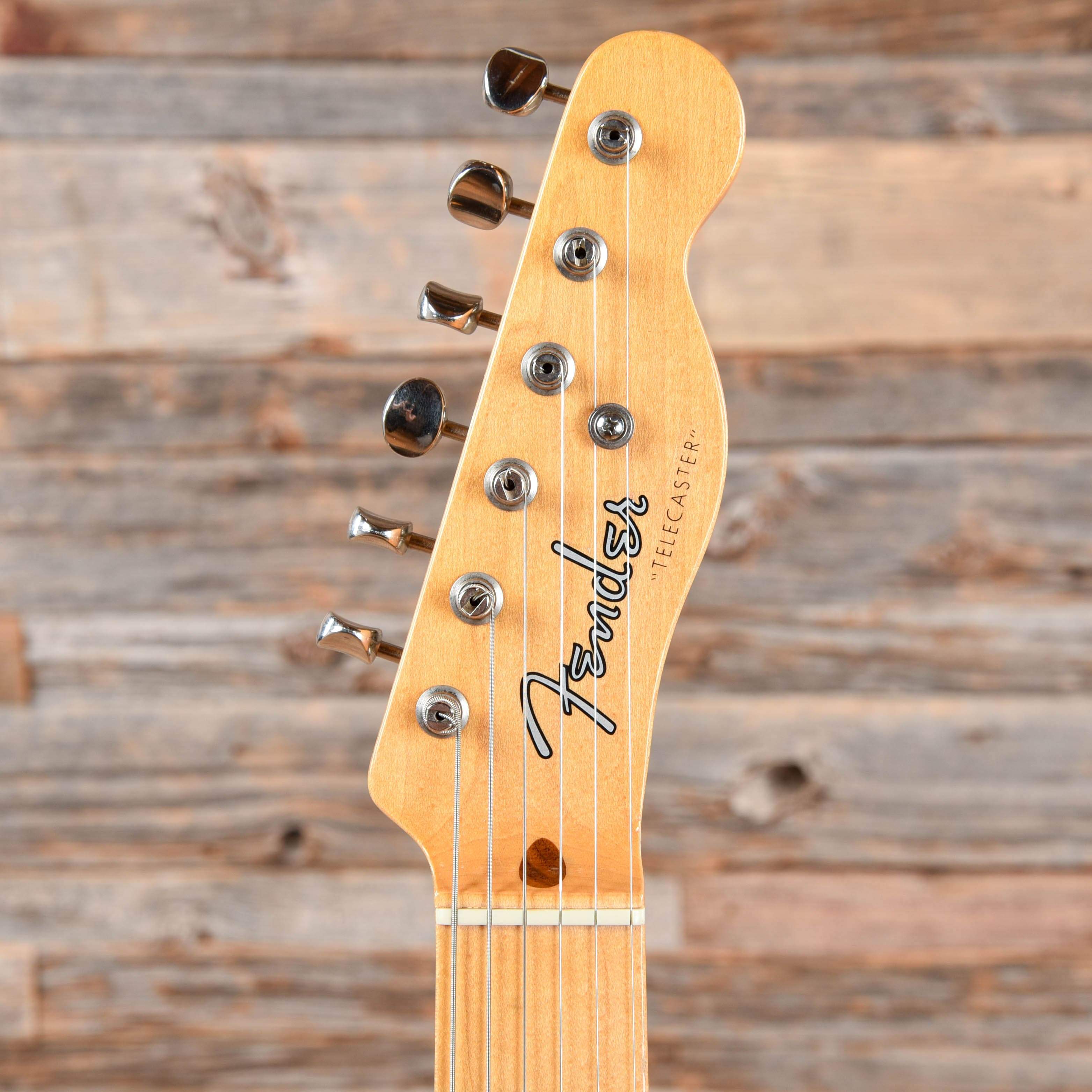 Fender American Vintage '52 Hot Rod Telecaster Butterscotch Blonde 200 ...