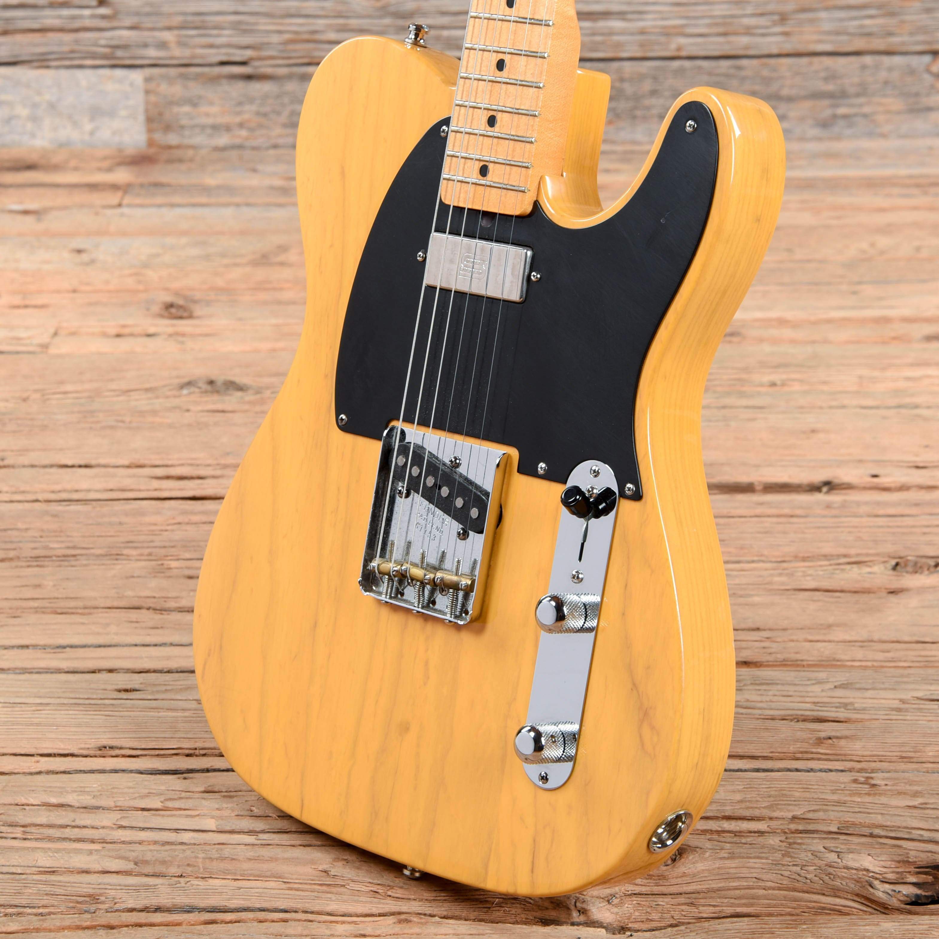 Fender American Vintage '52 Hot Rod Telecaster Butterscotch Blonde 200 ...