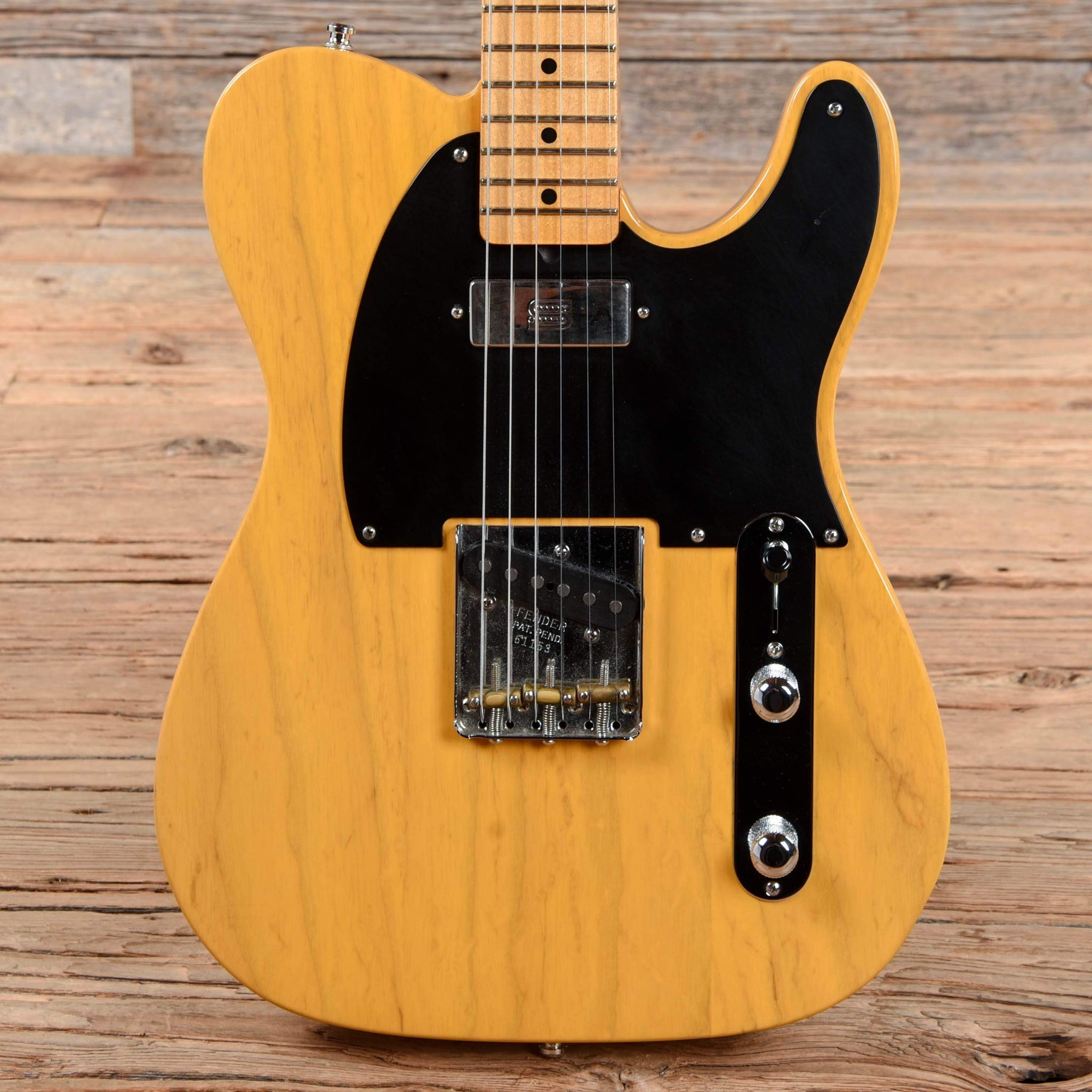 Fender American Vintage '52 Hot Rod Telecaster Butterscotch Blonde 200 ...