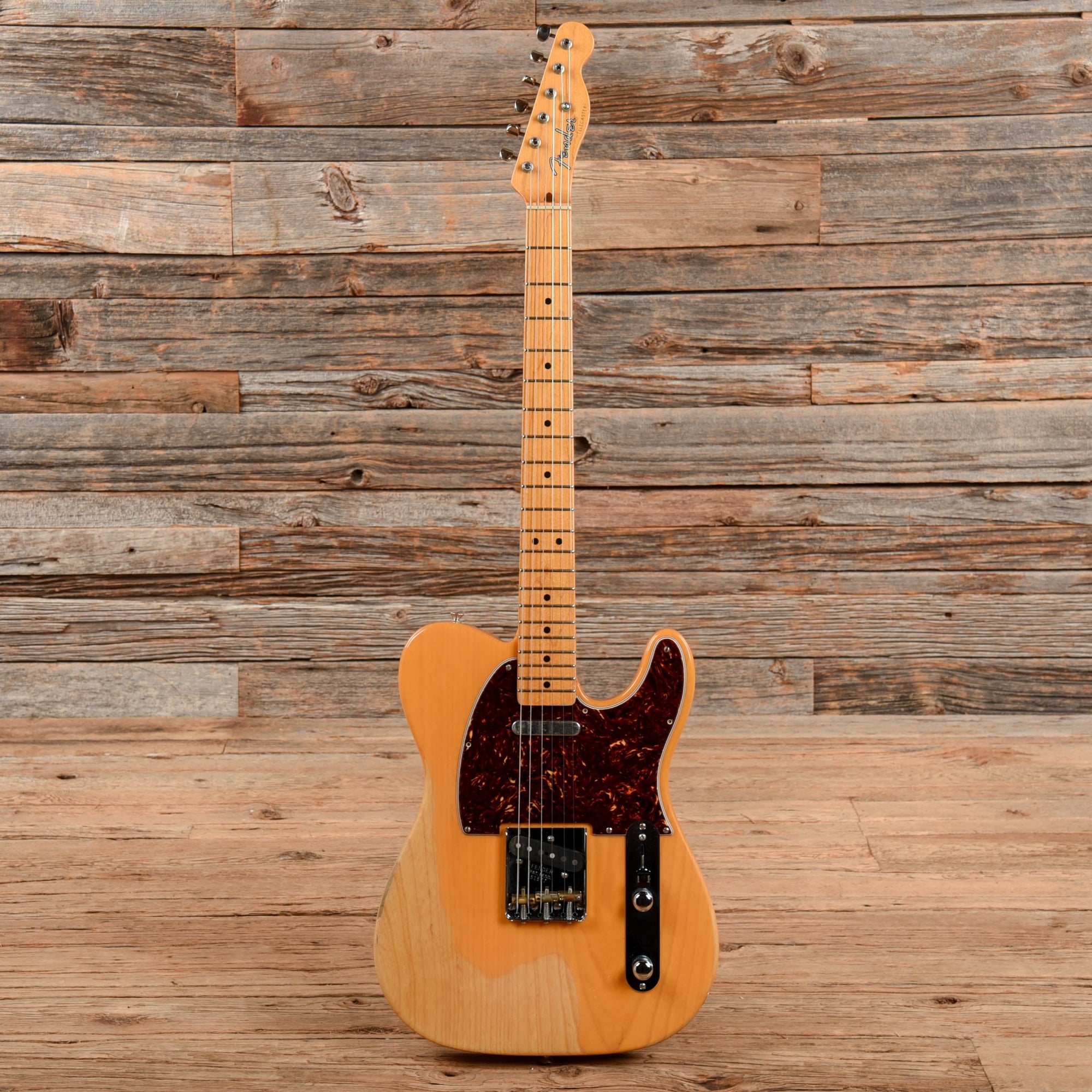 Fender American Vintage 52 Telecaster Butterscotch 2004 – Chicago Music ...