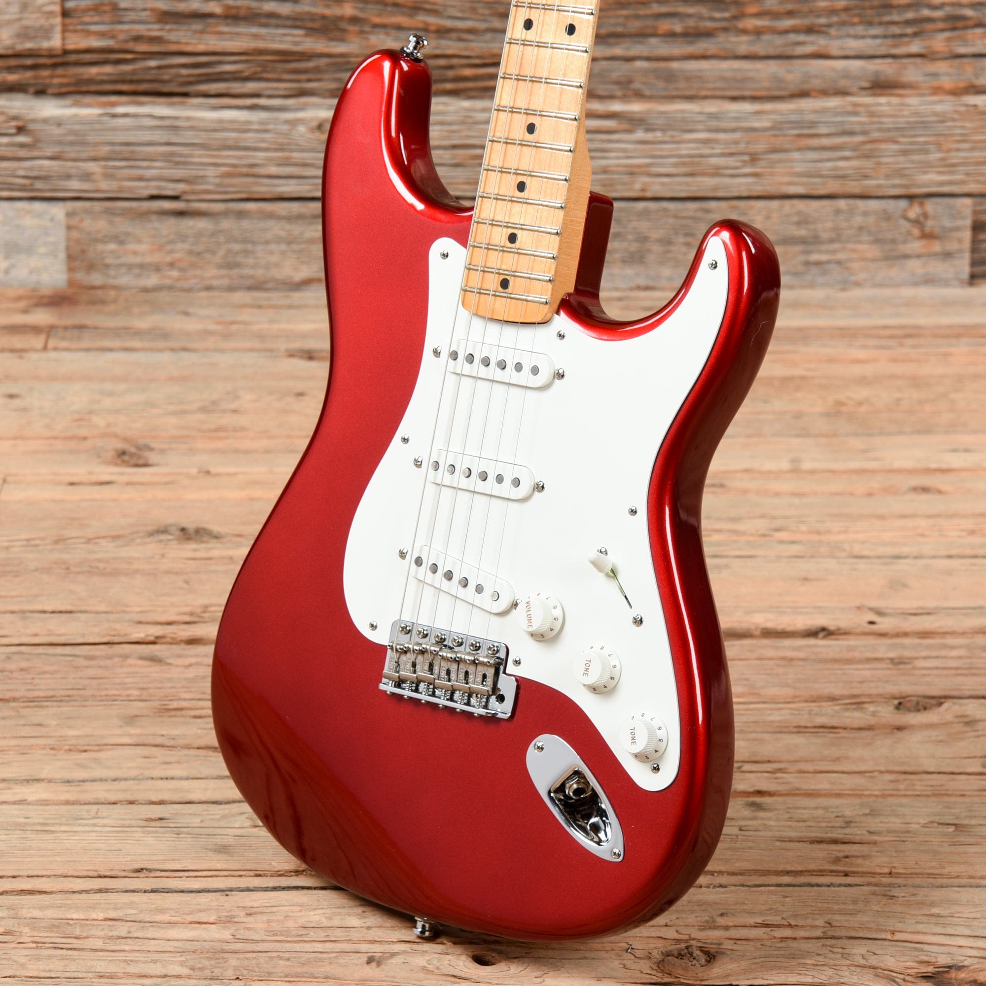 Fender American Vintage '57 Hot Rod Stratocaster Candy Apple Red 2008 ...