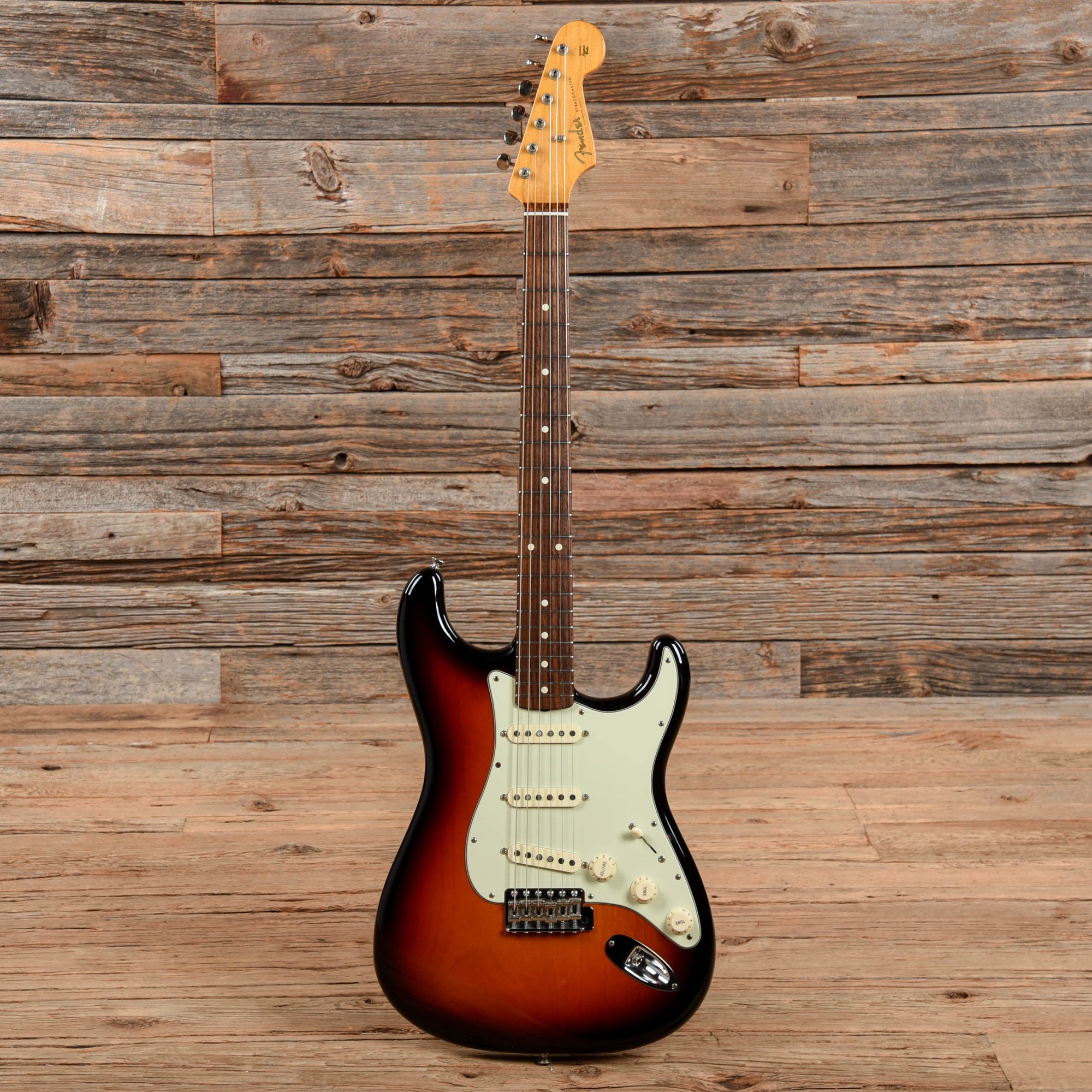 Fender American Vintage '62 Stratocaster Sunburst 2012 – Chicago Music Exchange
