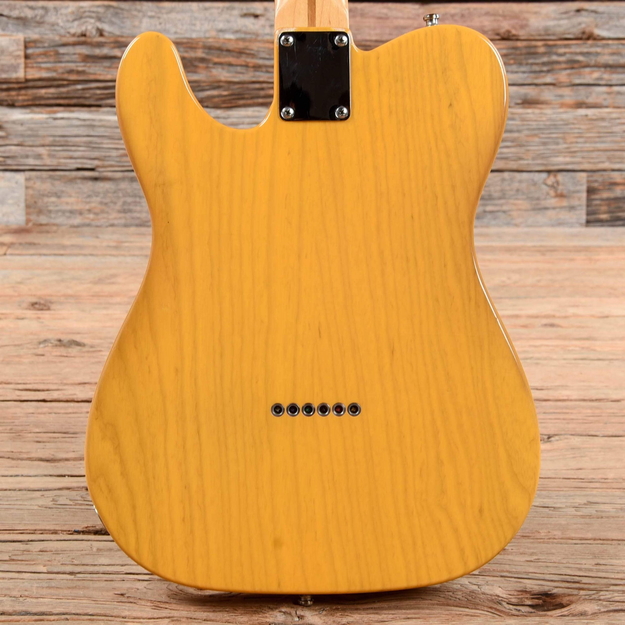 Fender American Vintage Hot Rod '52 Telecaster Butterscotch Blonde 200 ...