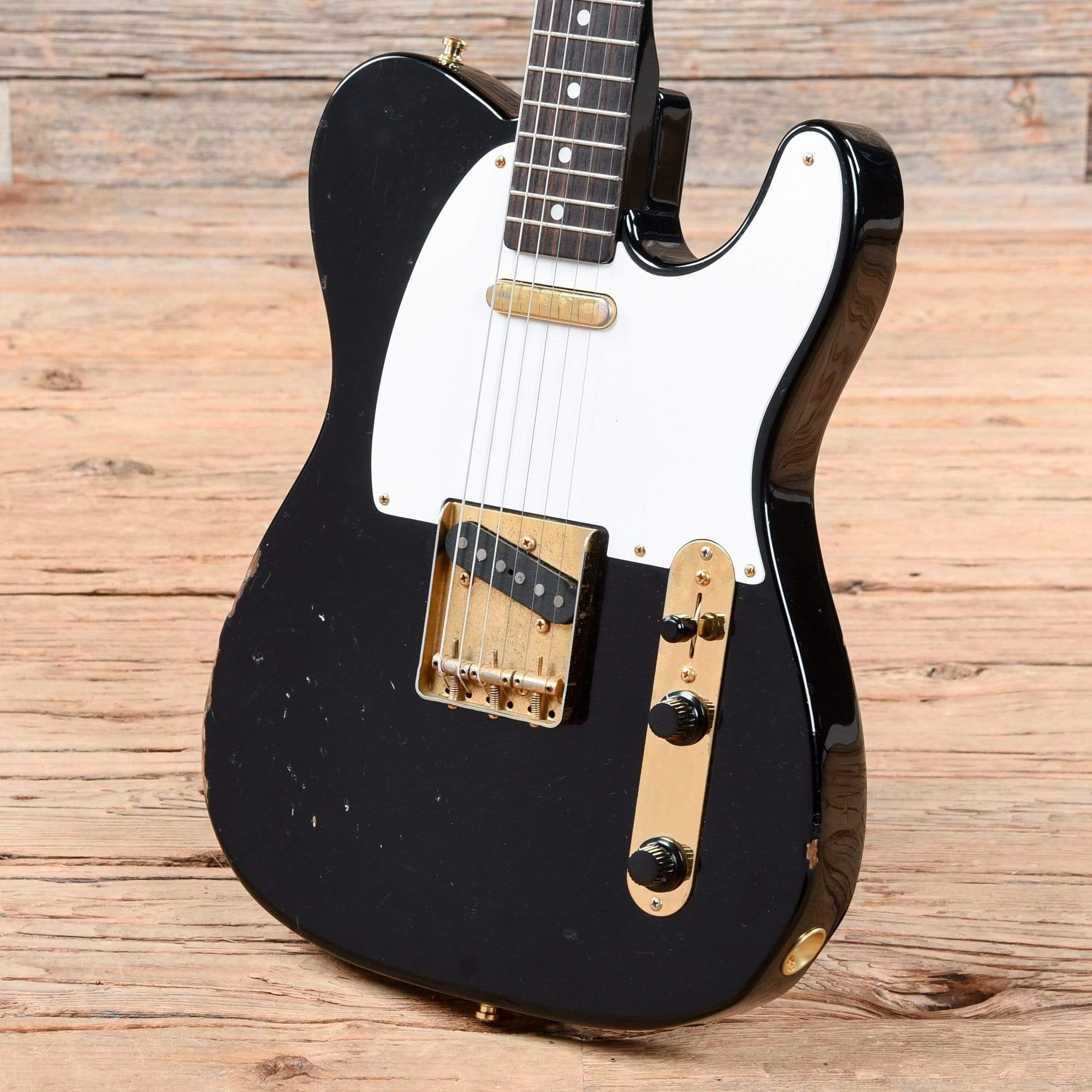 Fender Black & Gold Telecaster Black & Gold 1989 – Chicago Music Exchange