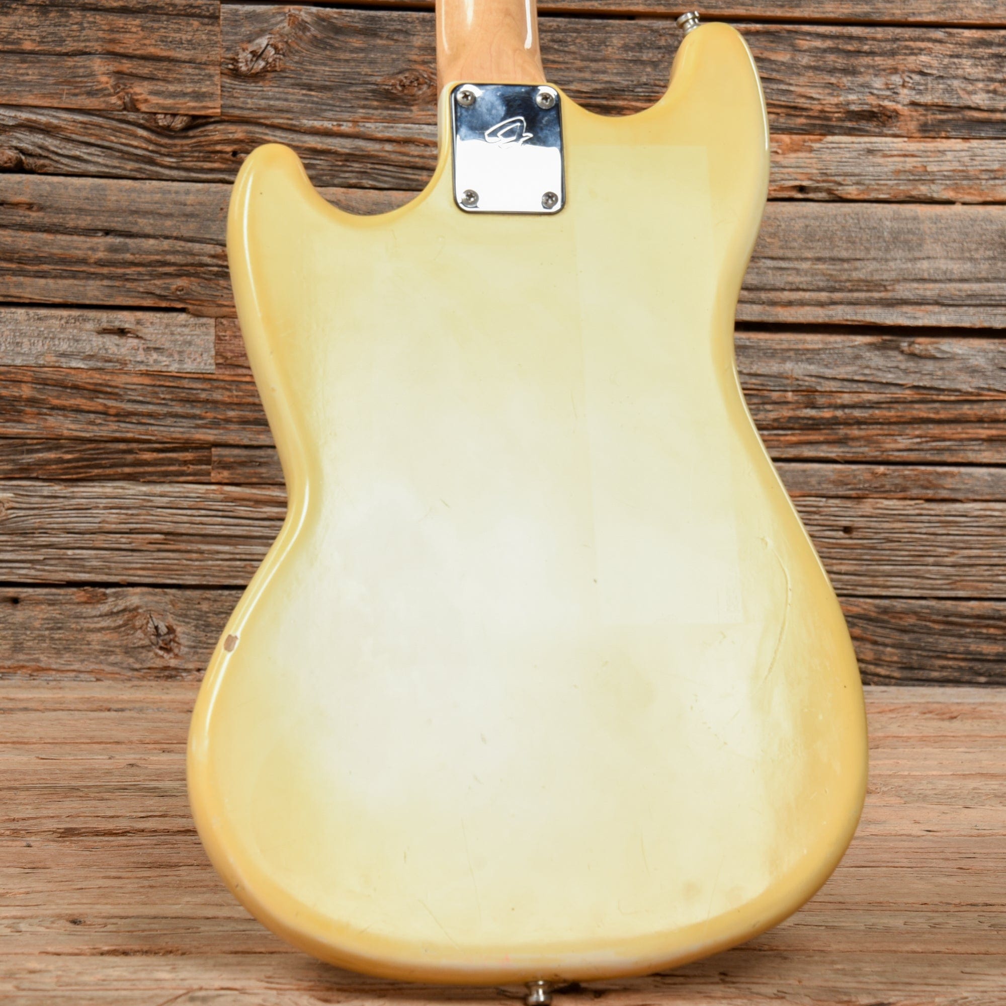 Fender Bronco Olympic White 1978 – Chicago Music Exchange
