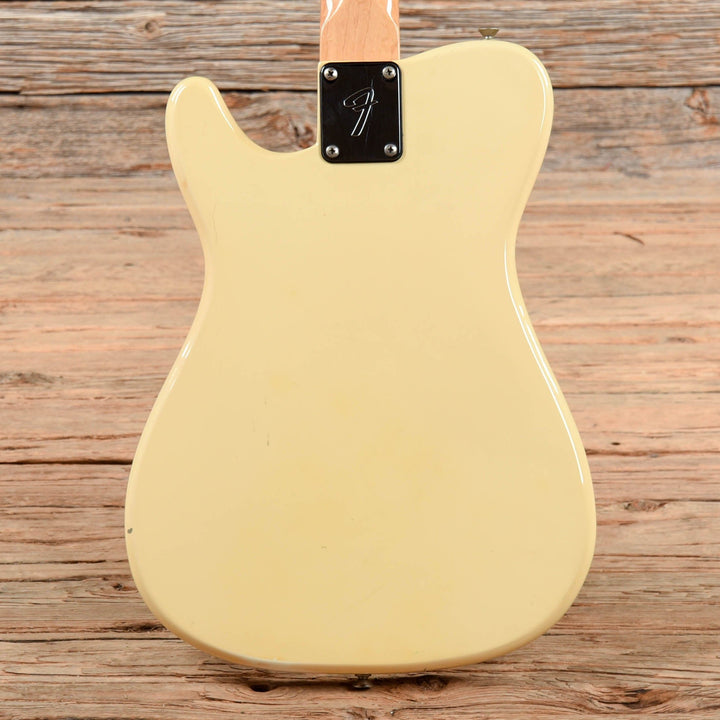 Fender Bullet I Ivory 1981 – Chicago Music Exchange