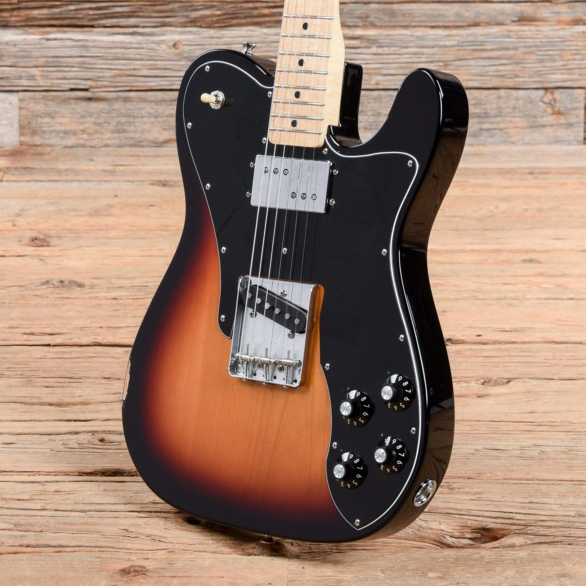 Fender Classic Series '72 Telecaster Custom Sunburst 2017 – Chicago Music Exchange