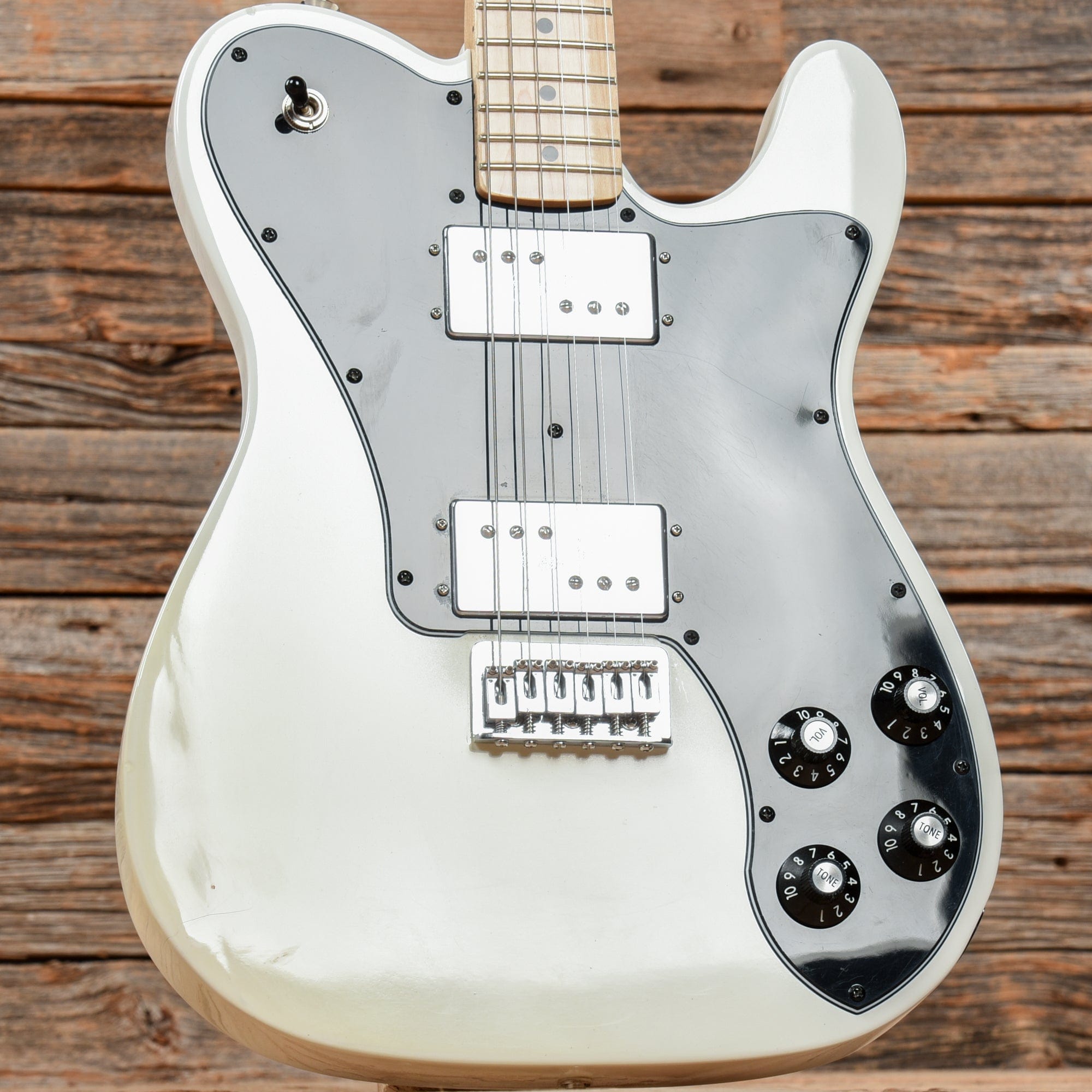Fender Classic Series '72 Telecaster Deluxe Olympic White – Chicago Music Exchange