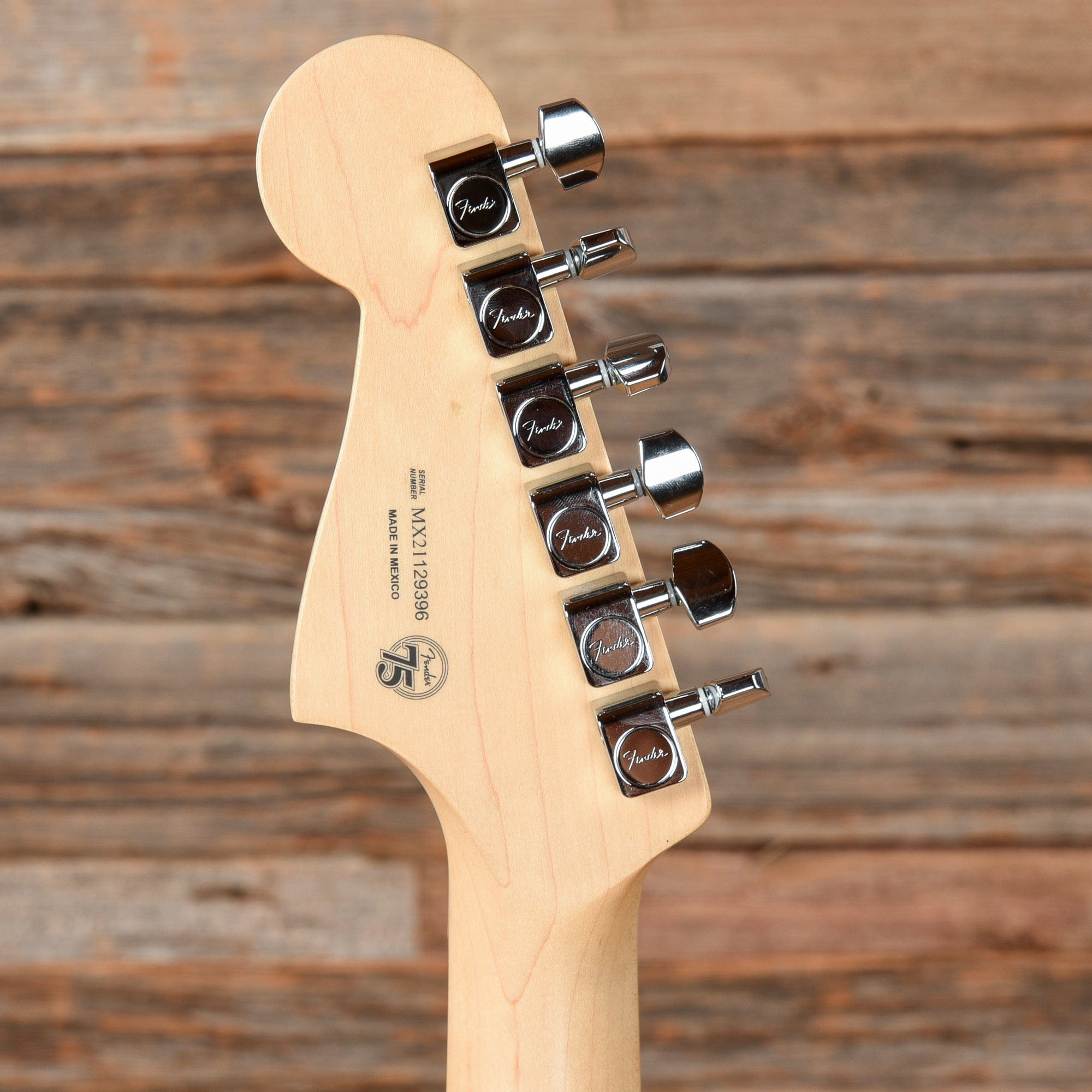 Fender CME Exclusive Player Jazzmaster Shell Pink 2021 – Chicago Music ...