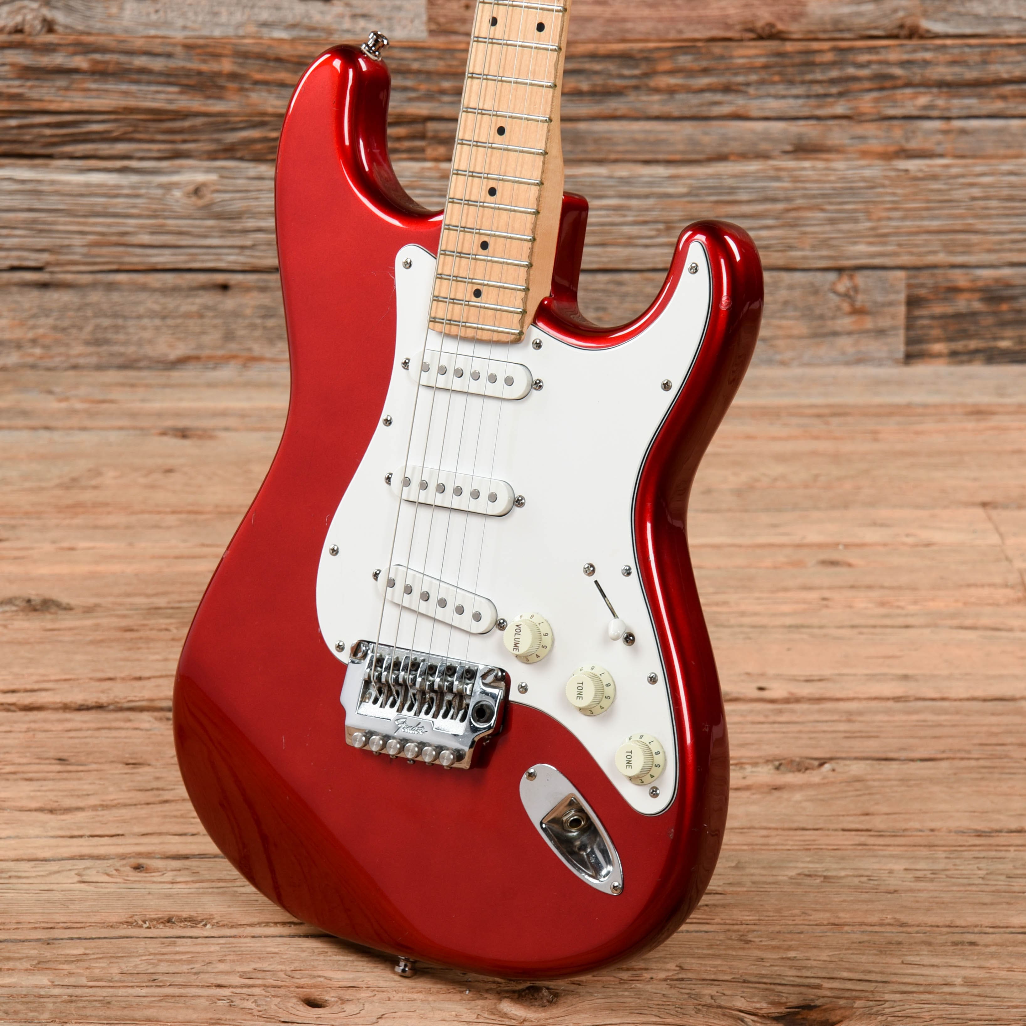 Fender Contemporary Strat Red 1985 – Chicago Music Exchange