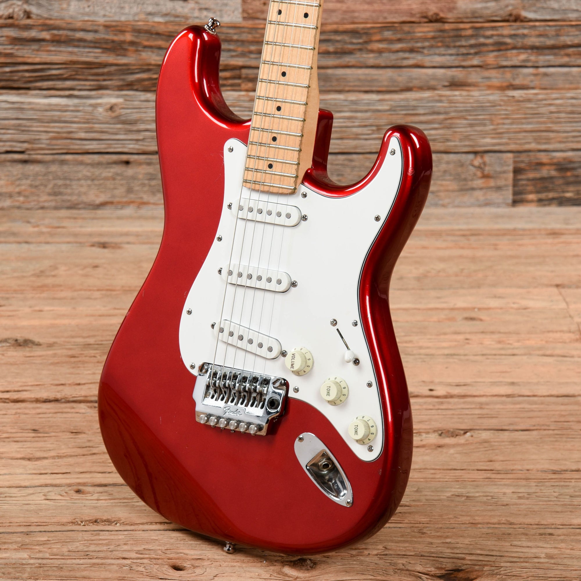 Fender Contemporary Strat Red 1985 – Chicago Music Exchange