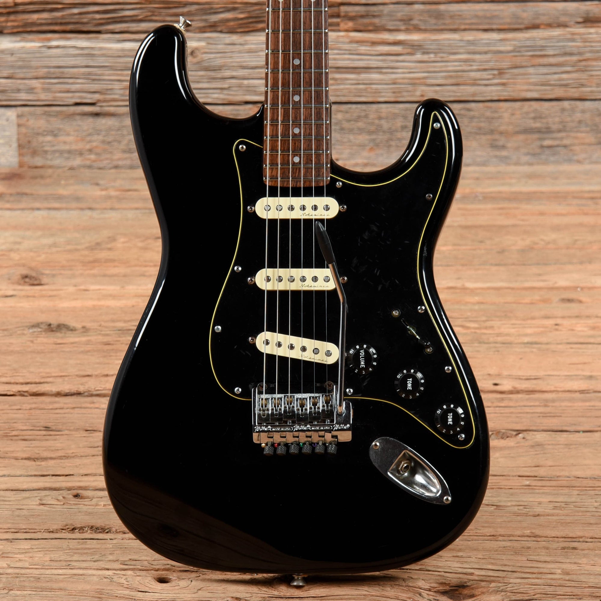 Fender Contemporary Stratocaster Black 1987 – Chicago Music Exchange