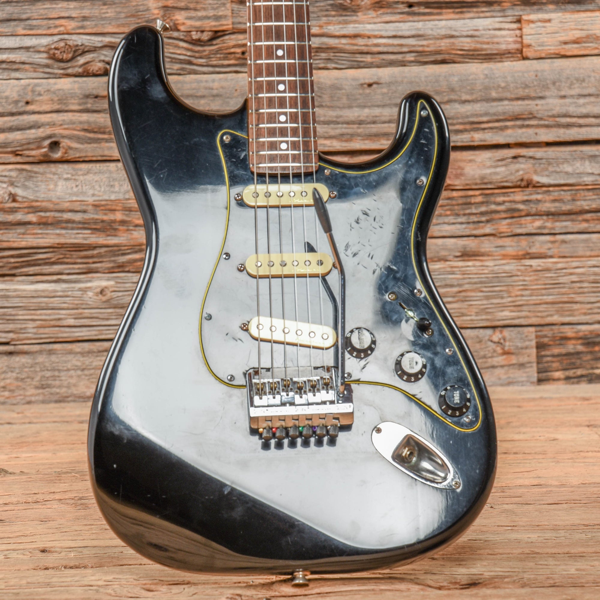 Fender Contemporary Stratocaster Black 1987 – Chicago Music Exchange