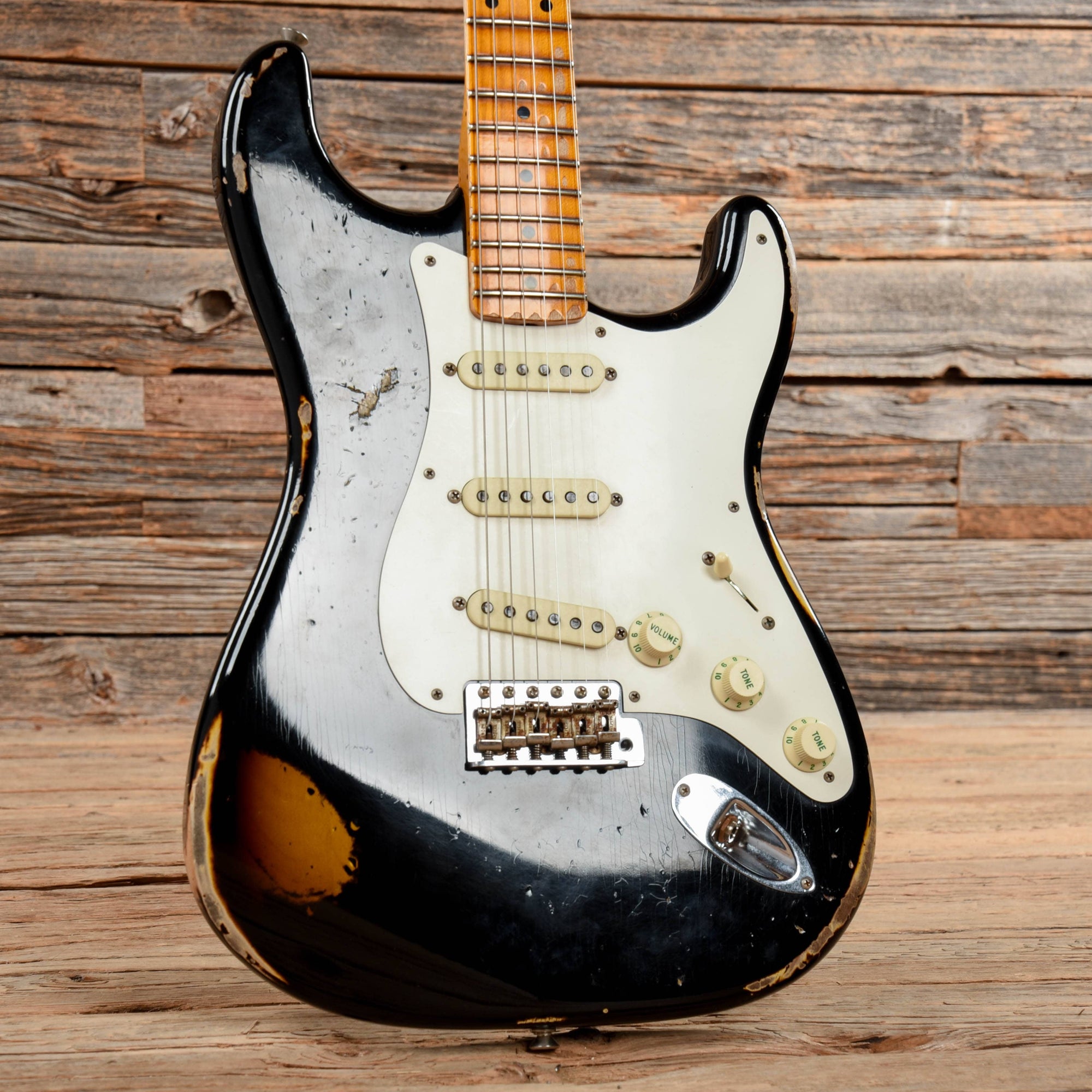 Fender Custom Shop 1957 Stratocaster Heavy Relic Faded Black Over Sunb ...