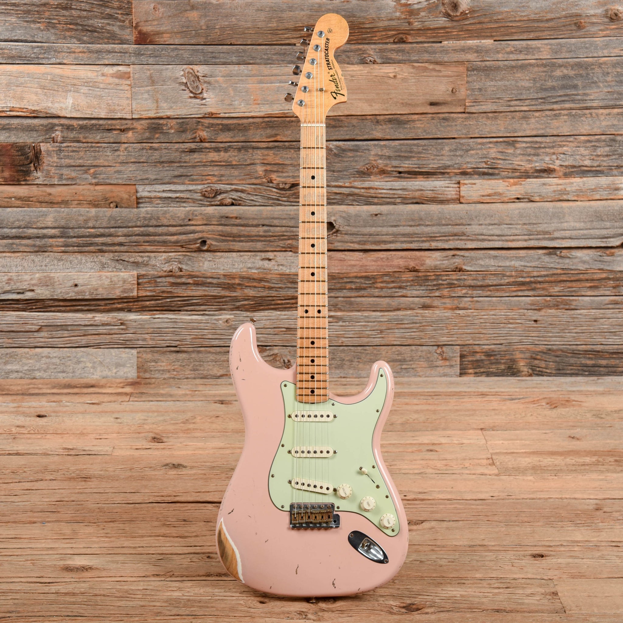 Fender Custom Shop 1969 Stratocaster Heavy Relic Shell Pink 2007 ...