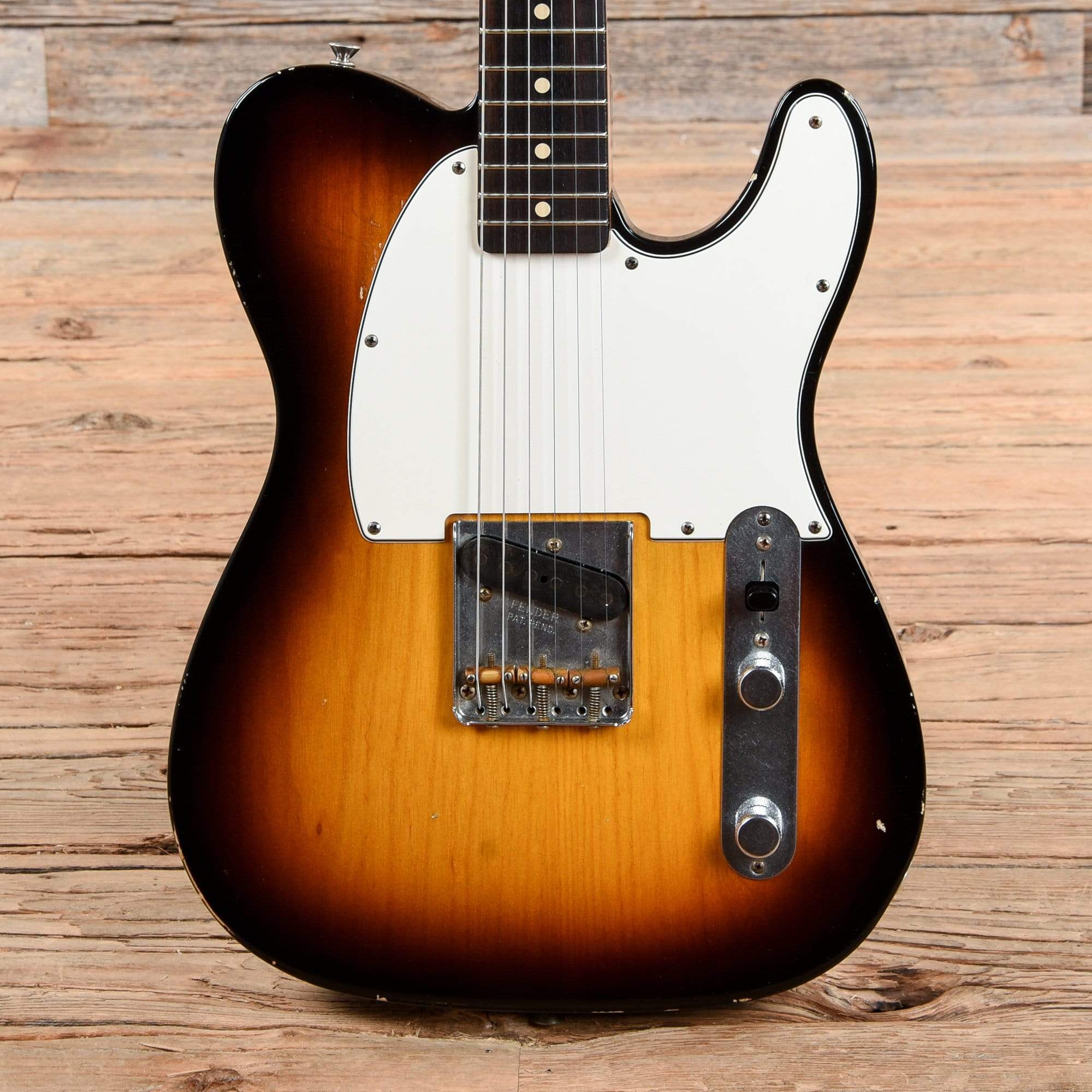 Fender Custom Shop Limited Edition Esquire Relic Sunburst 2005 ...