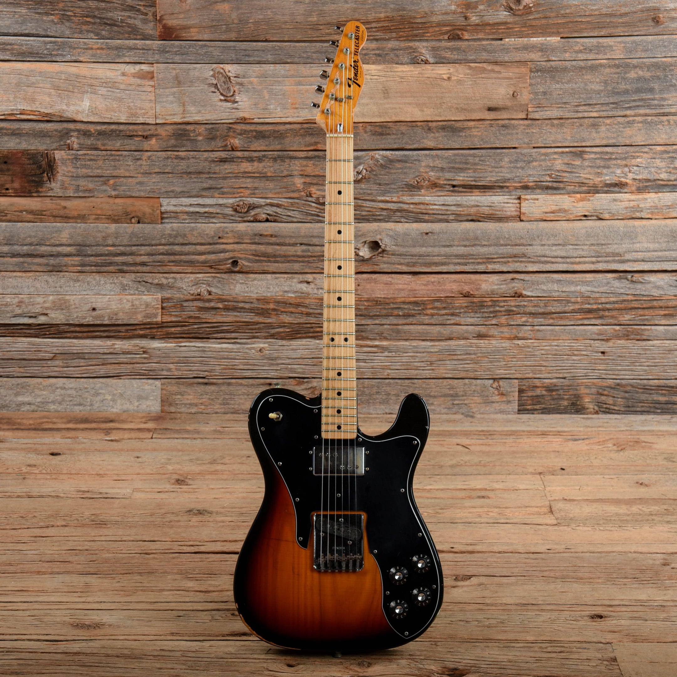 Fender Custom Telecaster Sunburst 1976 – Chicago Music Exchange