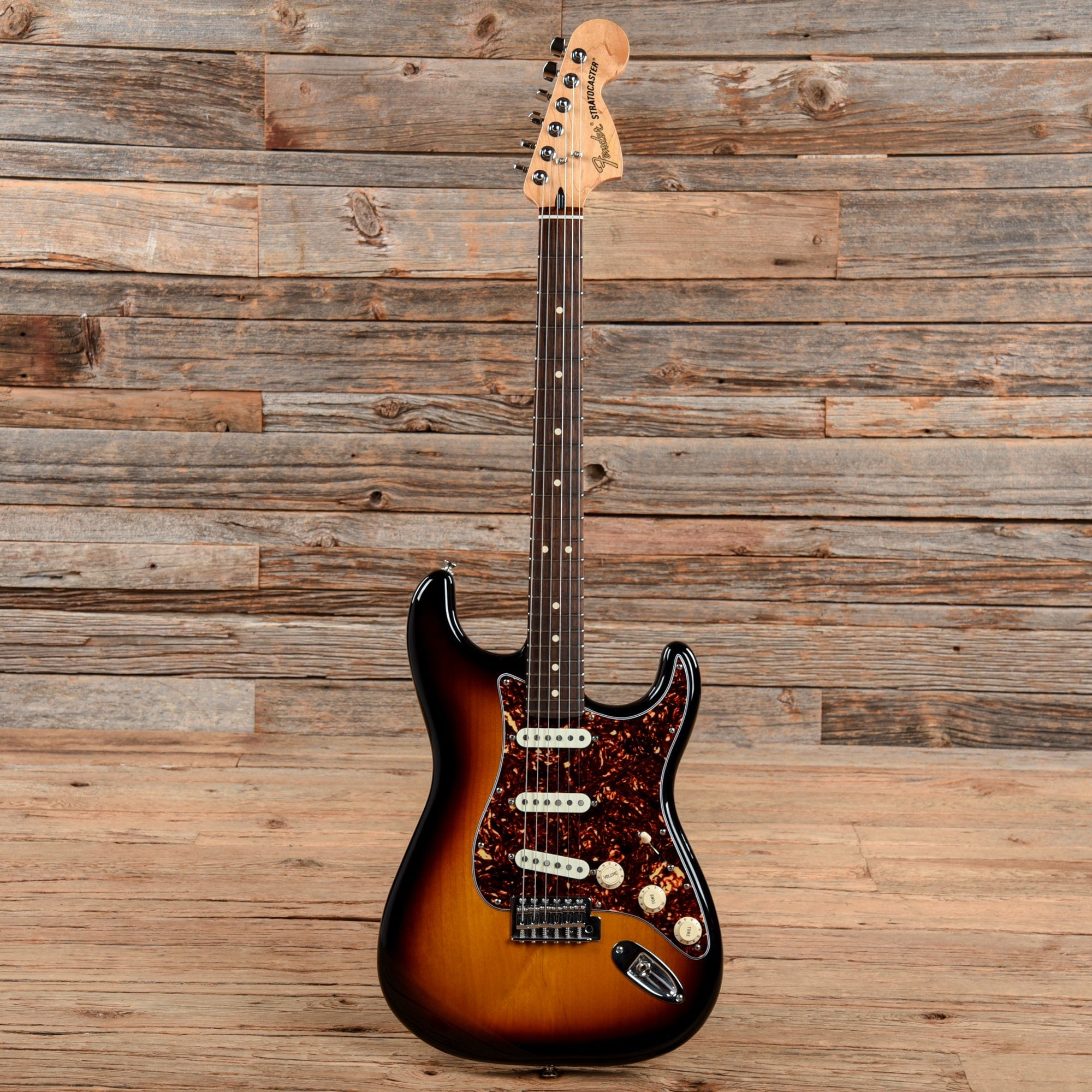 Fender Deluxe Lone Star Stratocaster Sunburst 2013 – Chicago Music Exchange