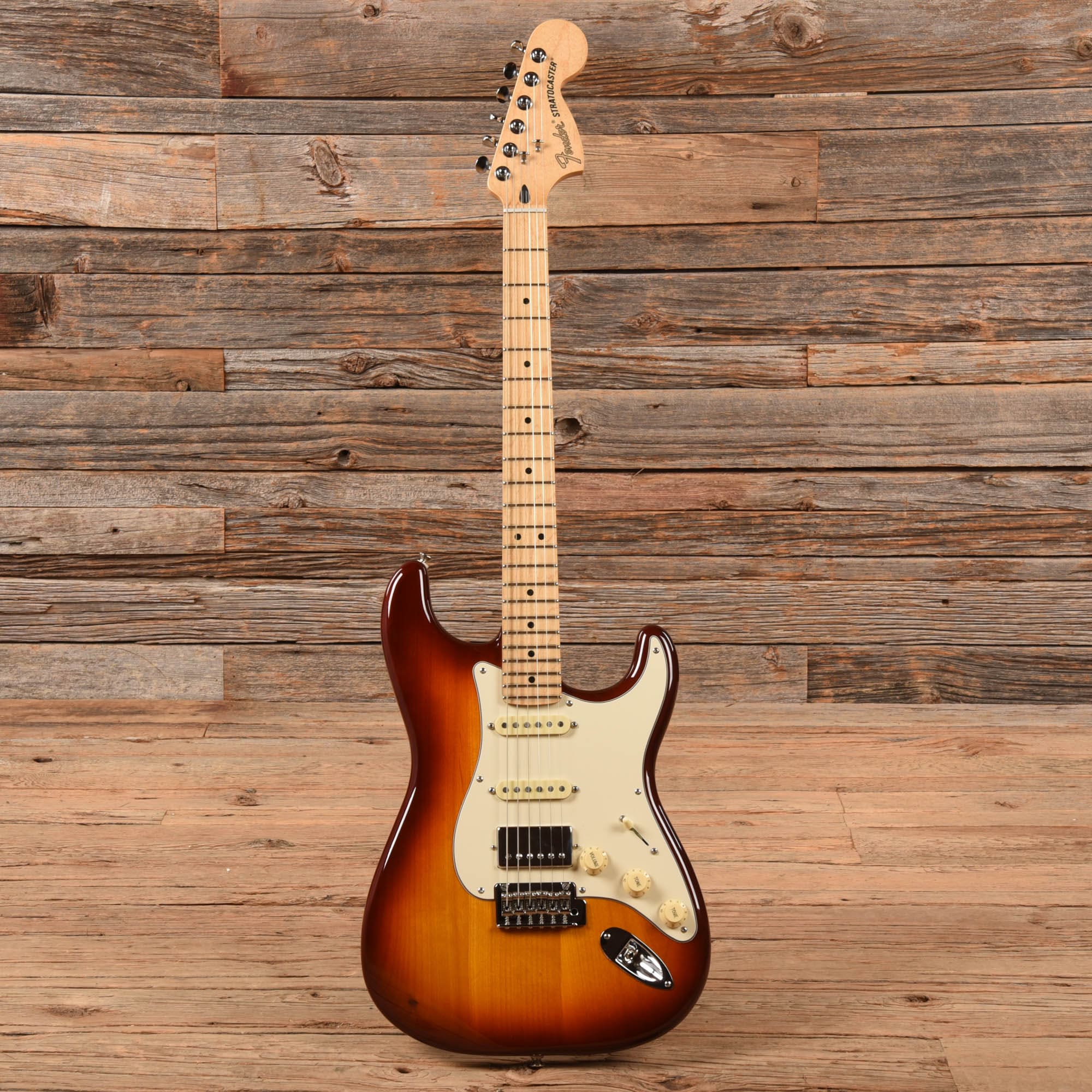Fender Deluxe Stratocaster HSS Sunburst 2019 – Chicago Music Exchange