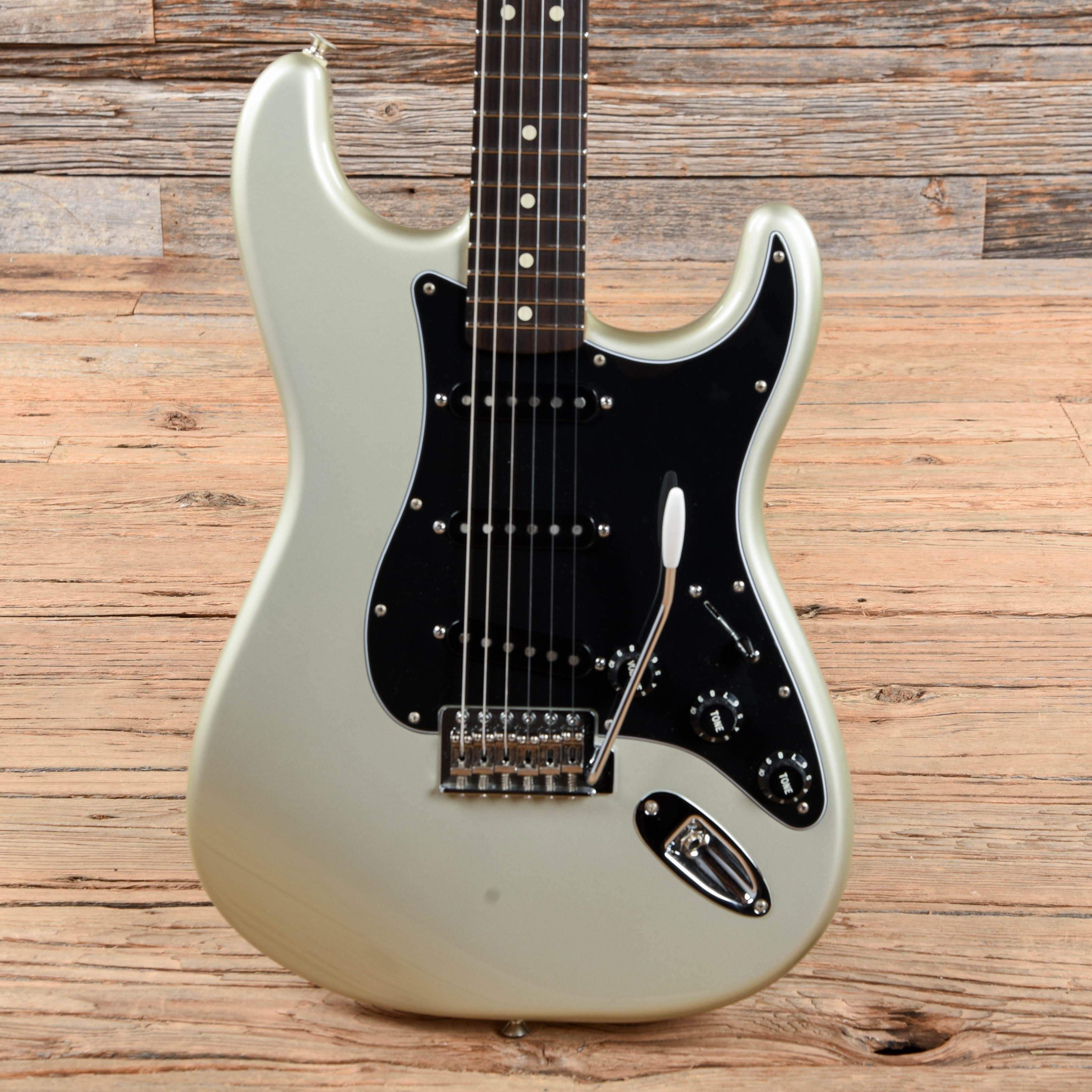 Fender FSR Standard Stratocaster Platinum 2014 – Chicago Music Exchange
