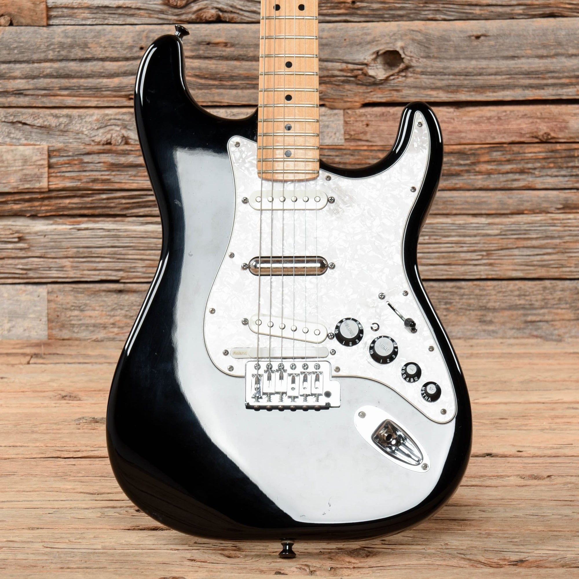 Fender G-5 VG Stratocaster Sunburst 2012 – Chicago Music Exchange