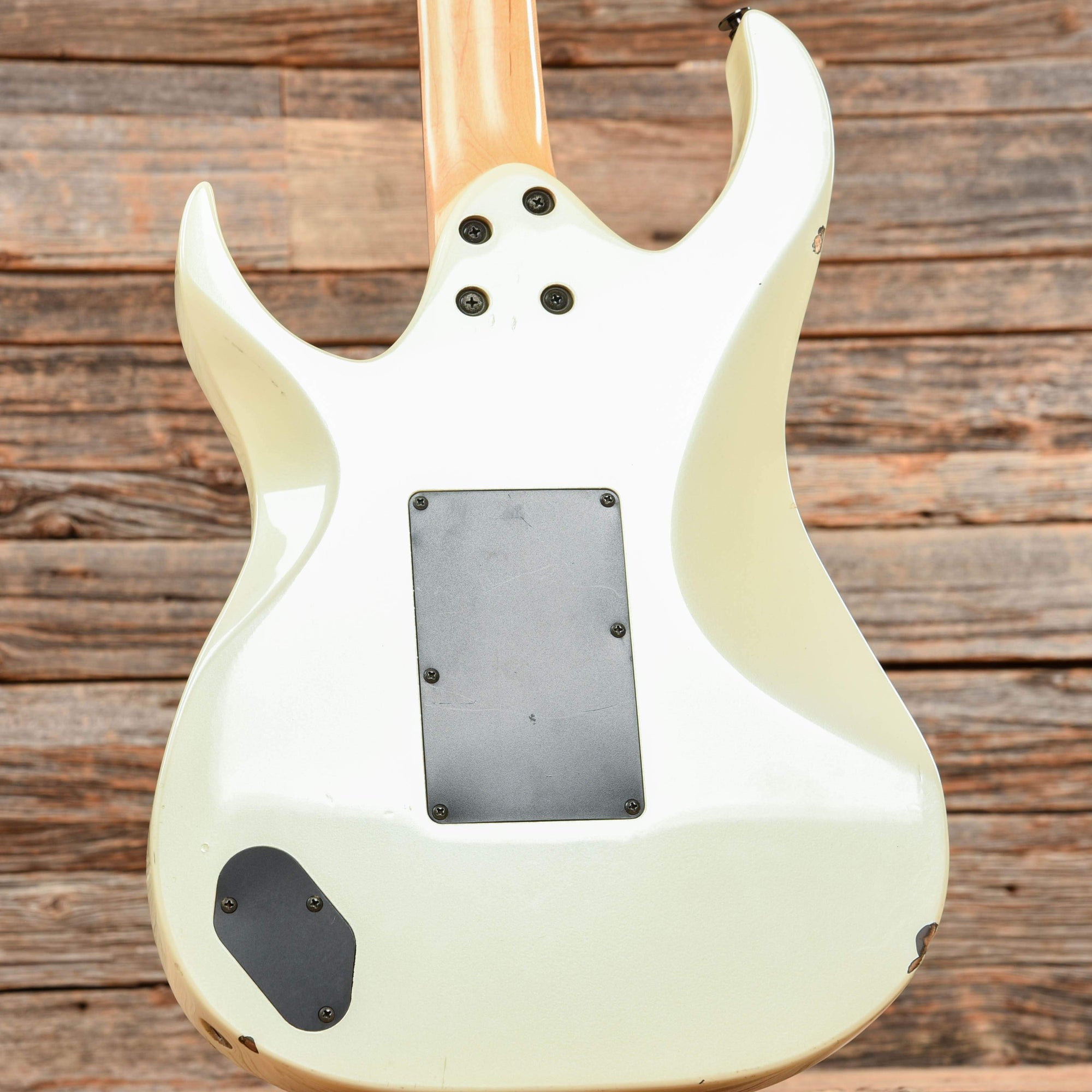 Fender Heartfield Talon White Pearl 1991 – Chicago Music Exchange