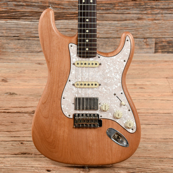 Fender Highway 1 Stratocaster Amber 2006 – Chicago Music Exchange