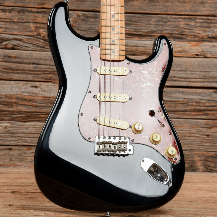 Fender Japan Standard Stratocaster Black 1989 – Chicago Music Exchange