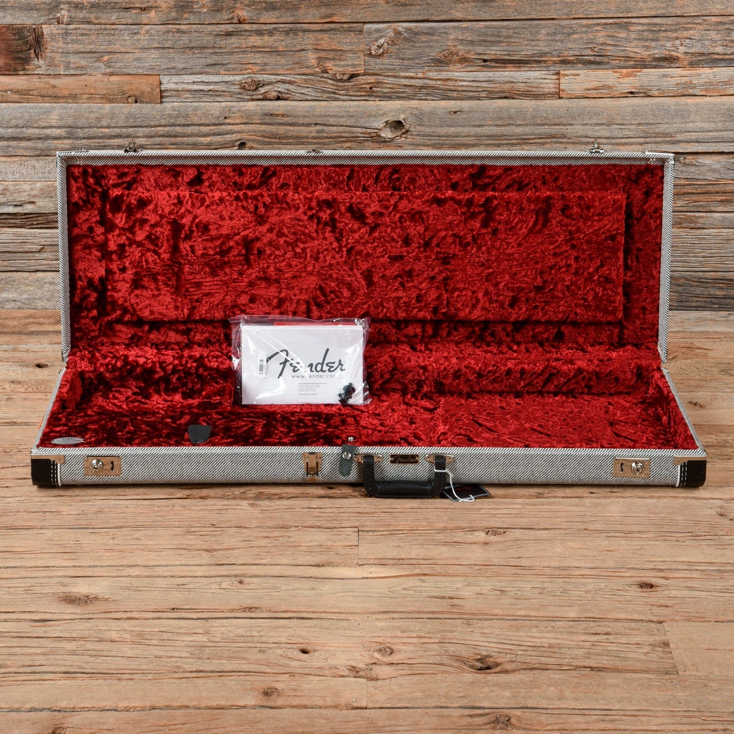 Fender Jim Root Signature Jazzmaster V4 White – Chicago Music Exchange