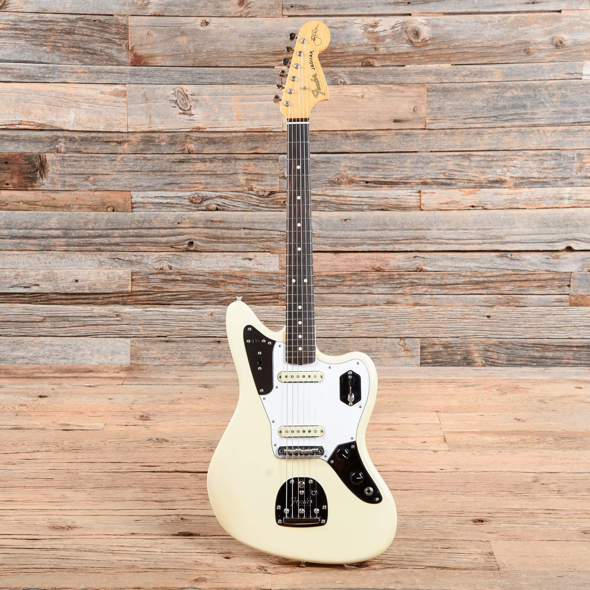 Fender Johnny Marr Signature Jaguar Olympic White 2015 – Chicago Music ...