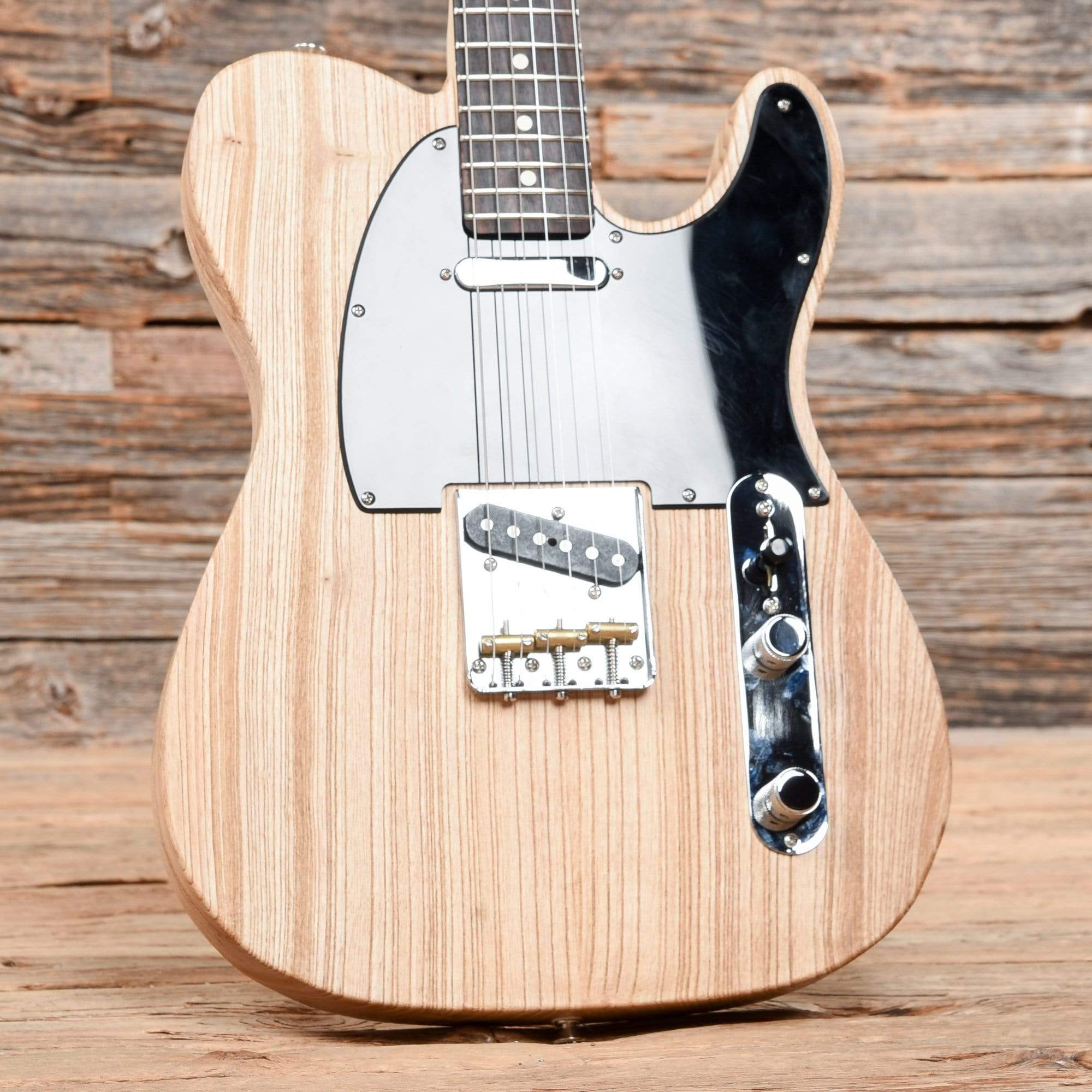Fender Limited Edition American Performer Telecaster Sandblasted Ash N ...