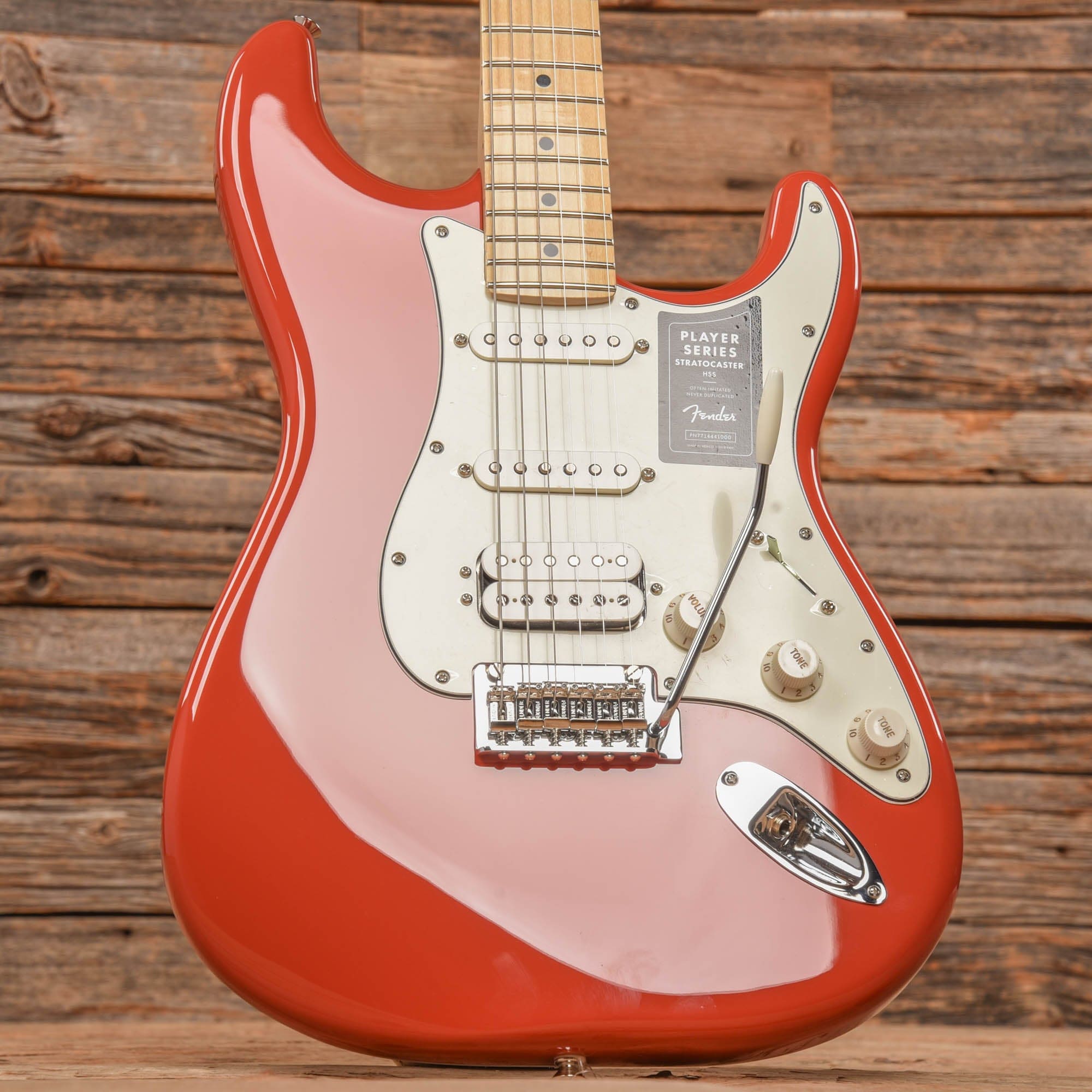 Fender Limited Edition Player Stratocaster HSS Fiesta Red w/Matching H ...